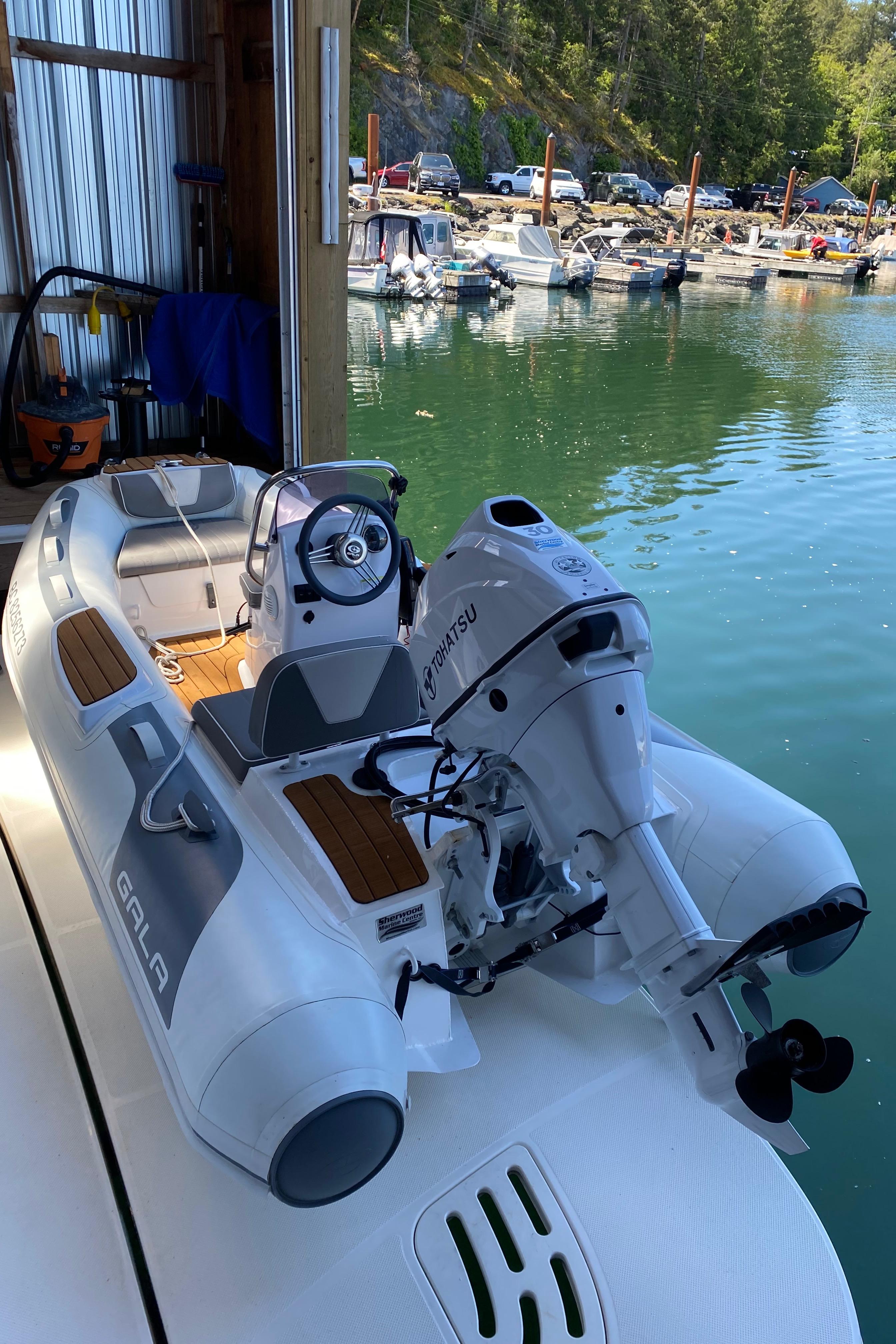 2012 Meridian 541 Sedan Motor Yachts for sale - YachtWorld