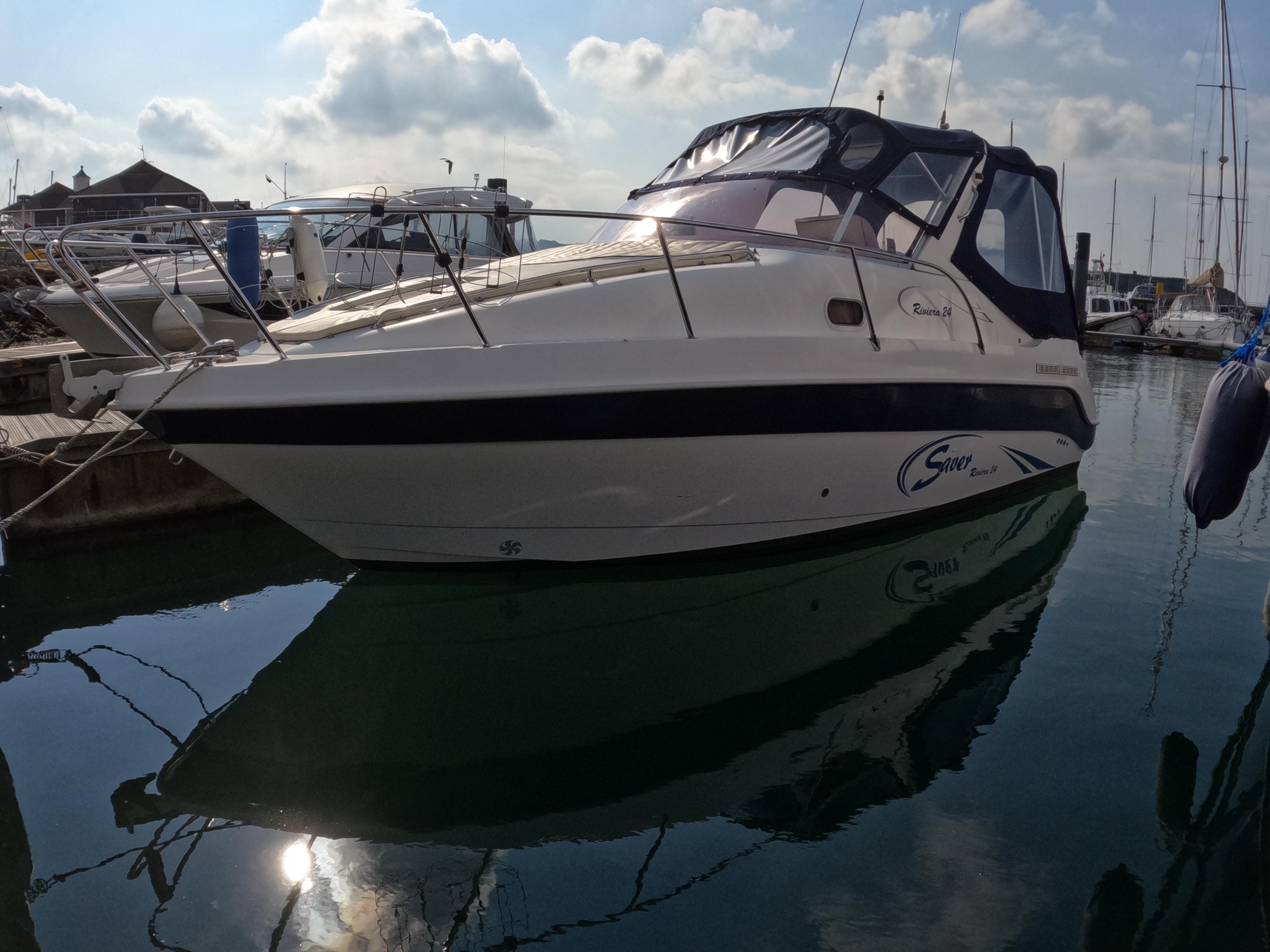 Used 2007 Saver 24 Diesel Sports Cruiser Boat - Devon | Youboat