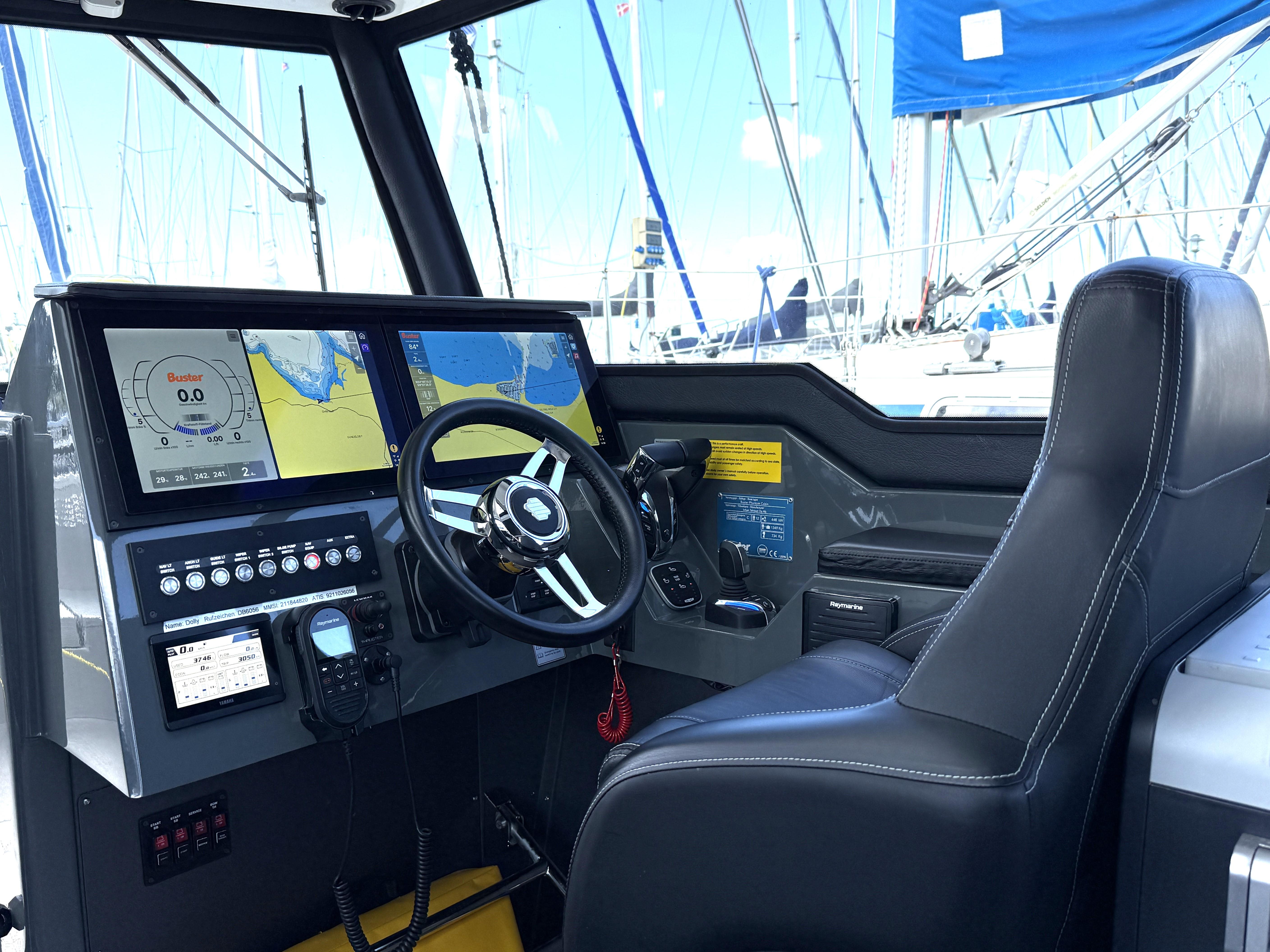 2021 Buster Phantom Cabin Motoryacht til salg- YachtWorld