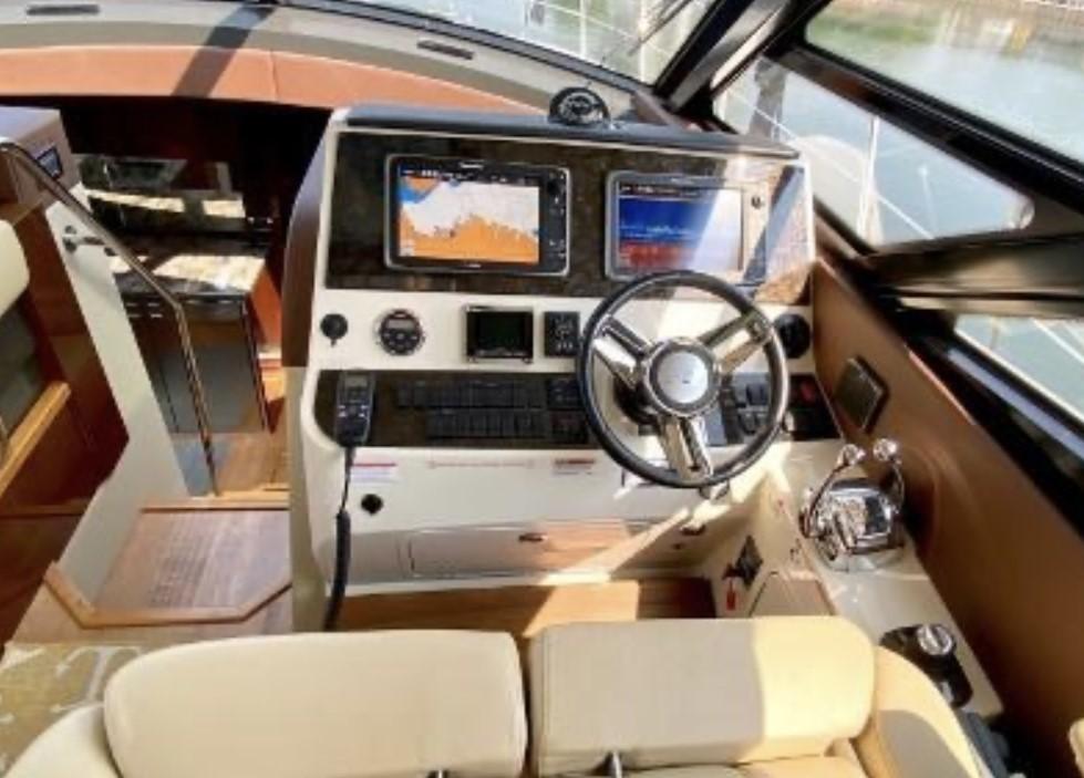 2015 Sea Ray 470 Sundancer Motor Yachts for sale - YachtWorld