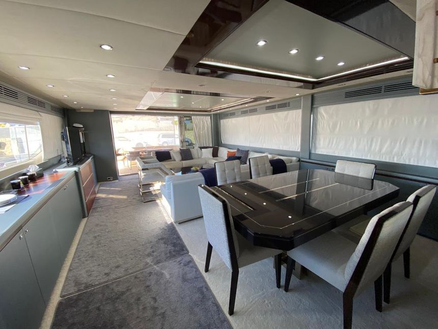 2010 Yates a motor Princess en venta - YachtWorld