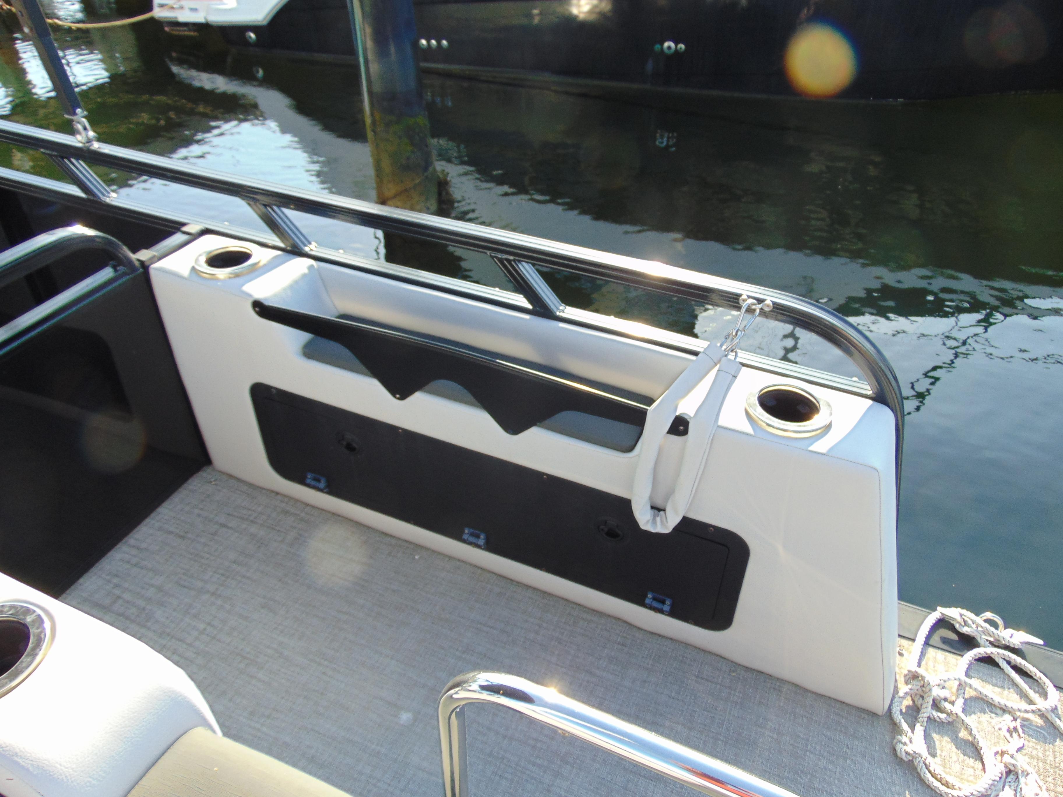 2022 Avalon LSZ Versatile Rear Lounger Pontoon for sale - YachtWorld