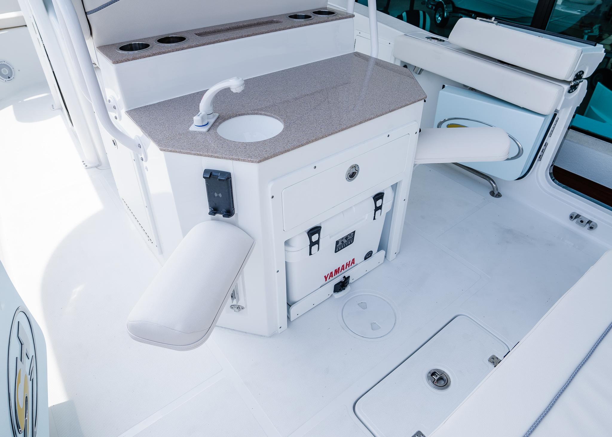 2024 Sea Hunt Ultra 275 SE Center Console for sale - YachtWorld