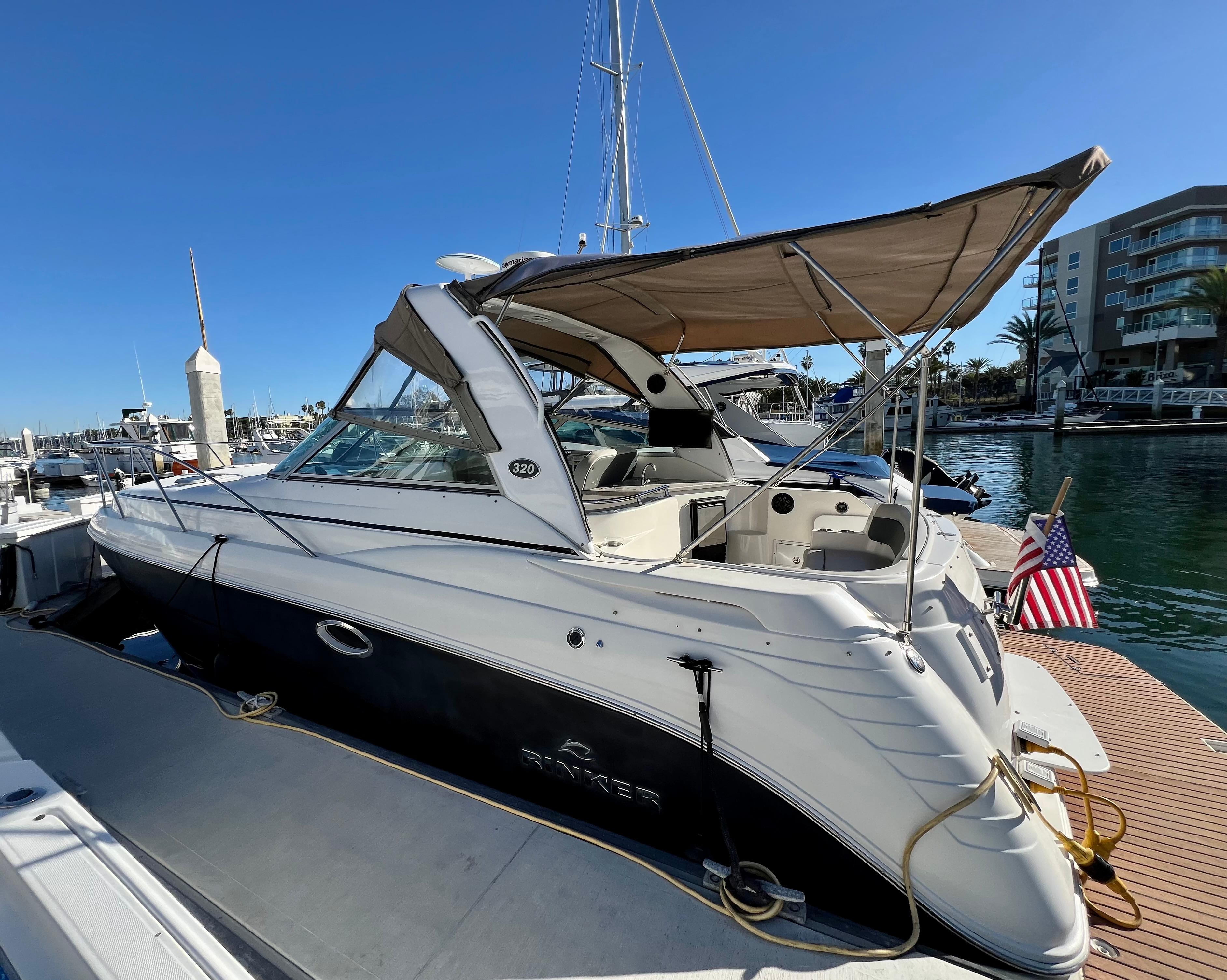2006 Rinker 320 Express Cruiser Express Cruiser for sale - YachtWorld