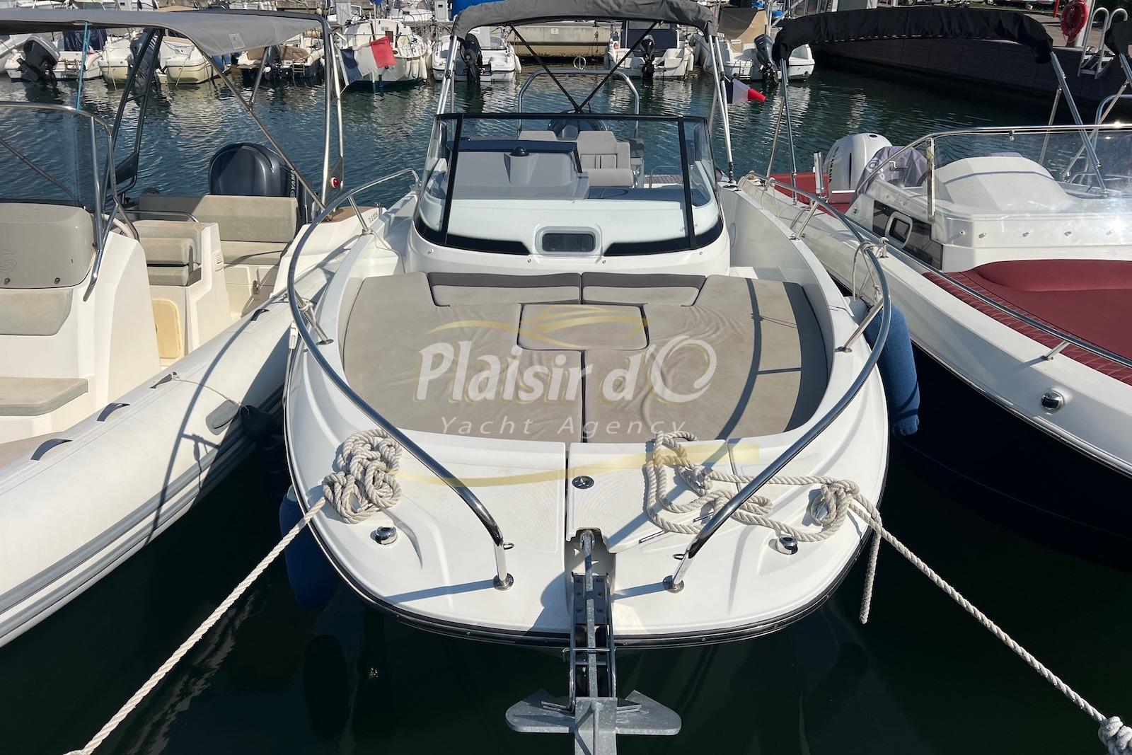 Jeanneau CAP CAMARAT 7.5 WA SERIE 3 Usate a Var ( 83 ) - iNautia