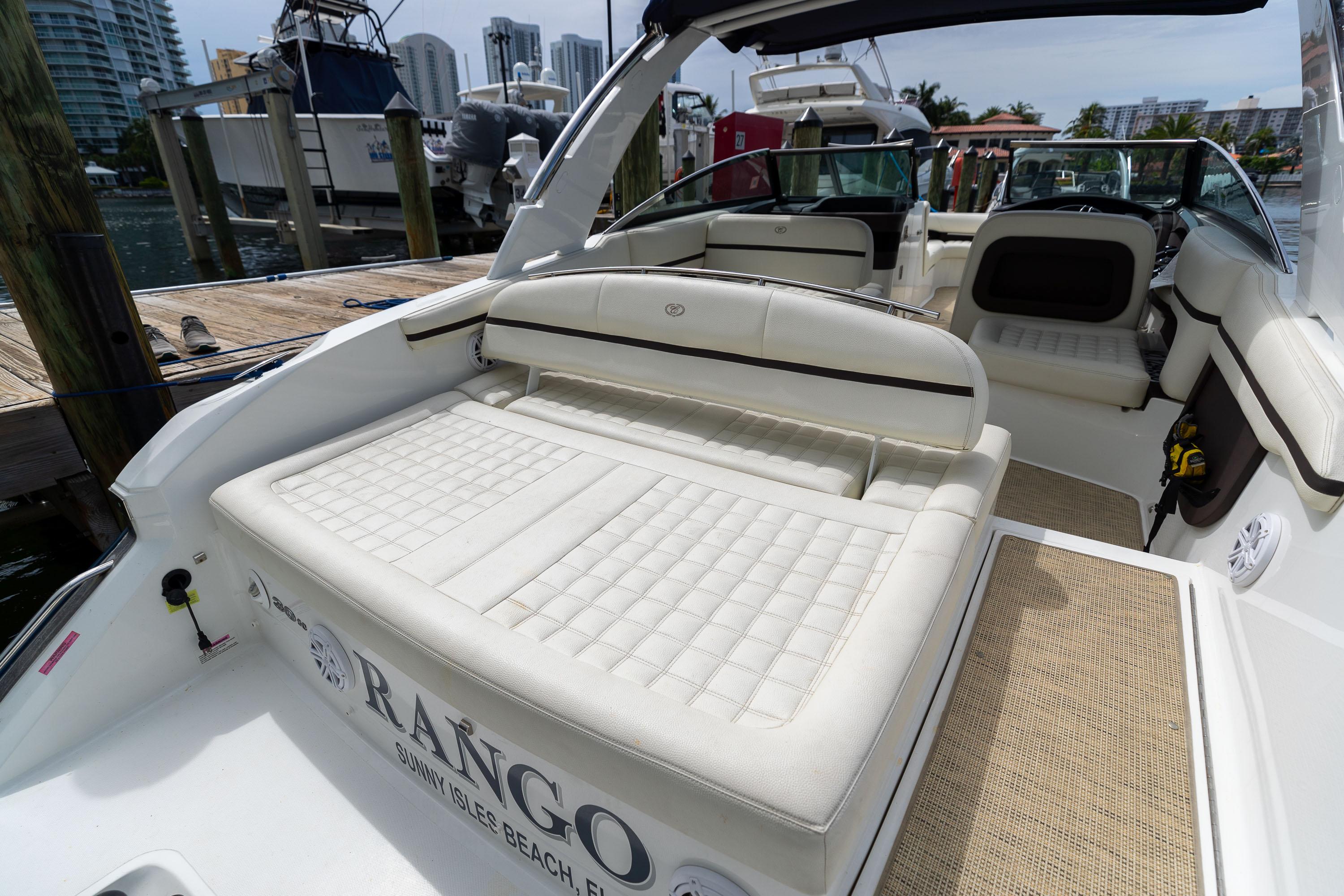 2019 Cobalt 30SC Bowrider for sale - YachtWorld