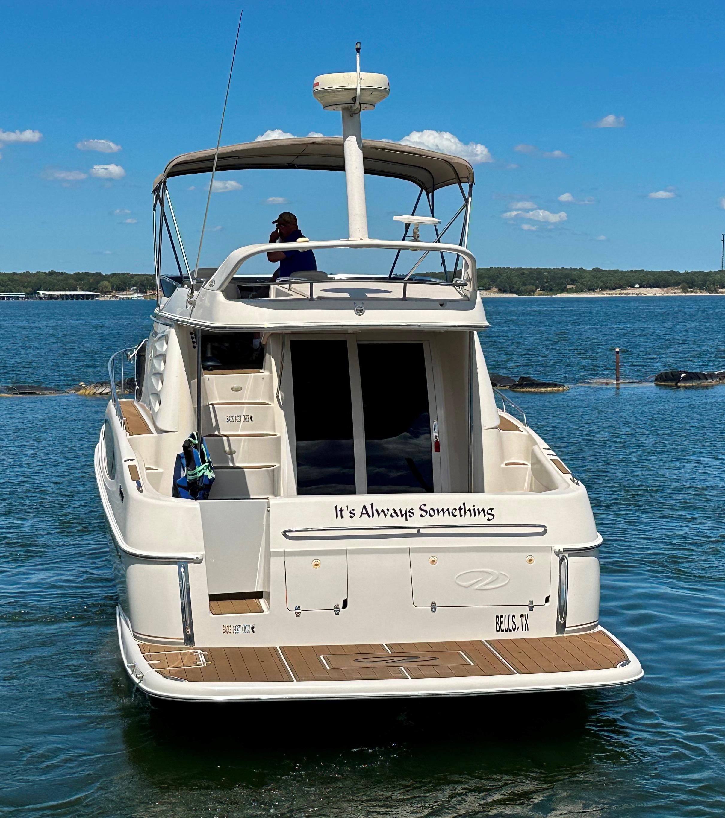 2001 Regal Commodore 3780 Flybridge for sale - YachtWorld