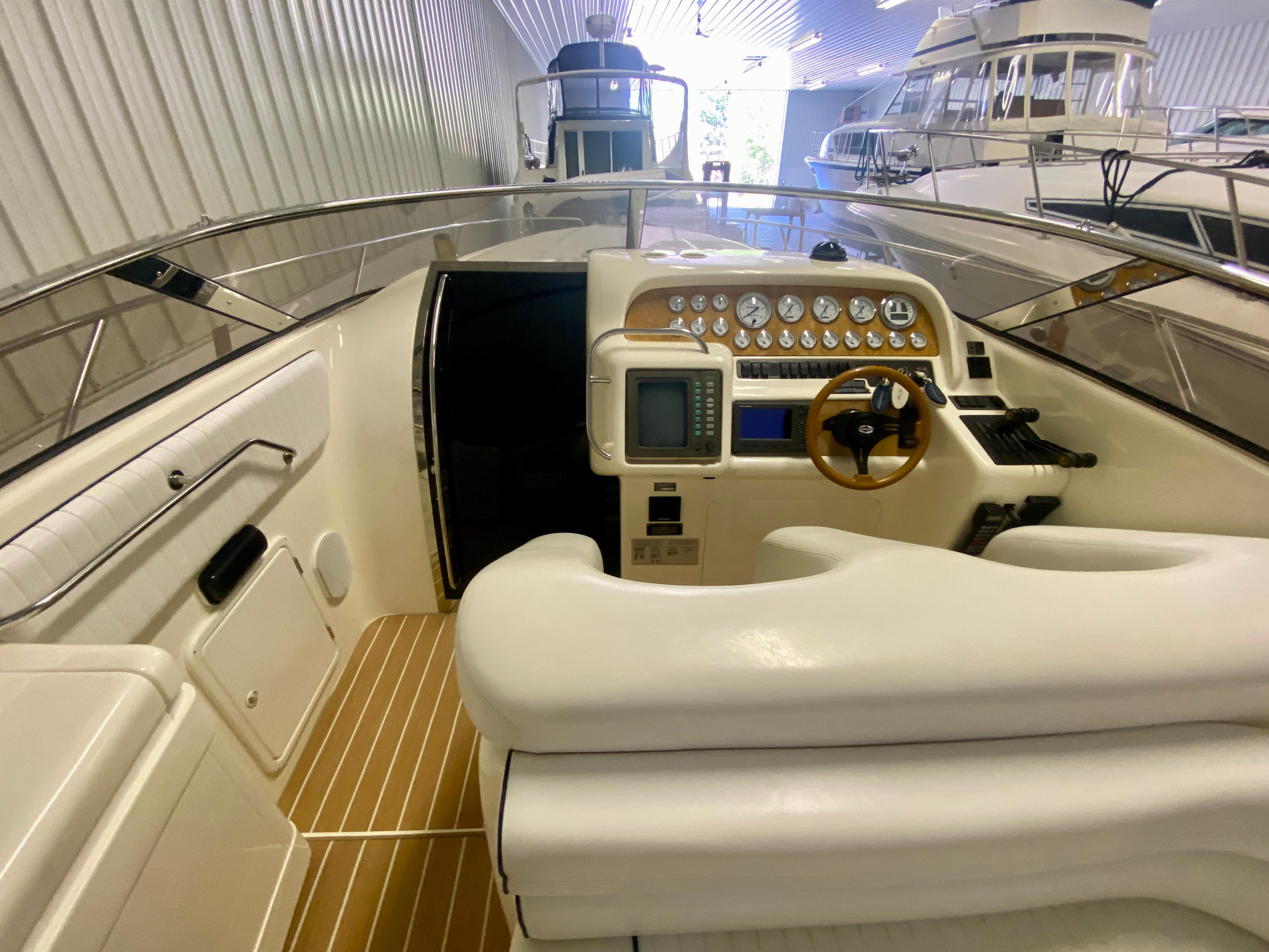 1995 Sunseeker Apache 45 Express Cruiser for sale - YachtWorld