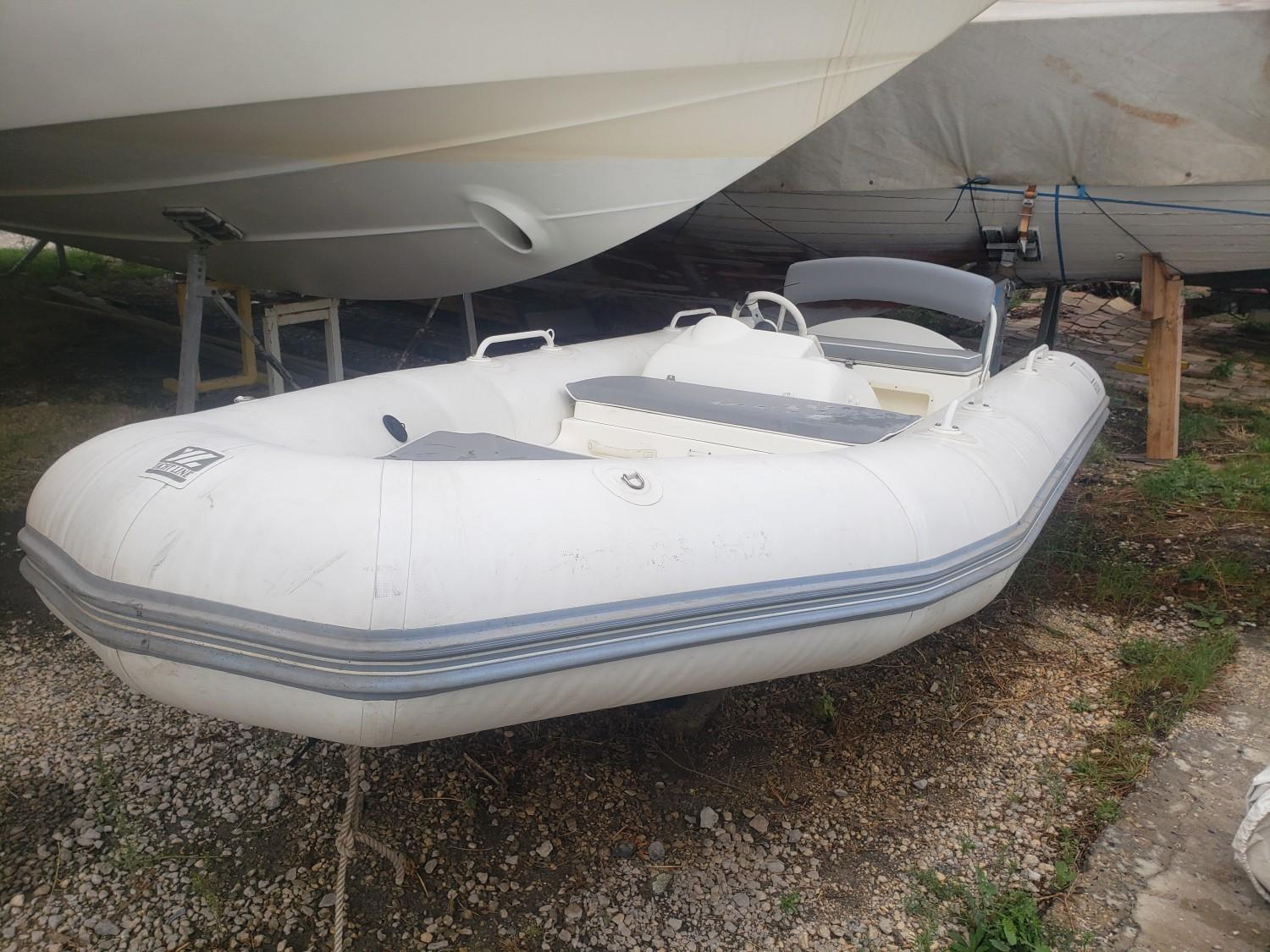 Zodiac Pro Jet 420 Gebraucht in Côtes-d'Armor ( 22 ) - iNautia