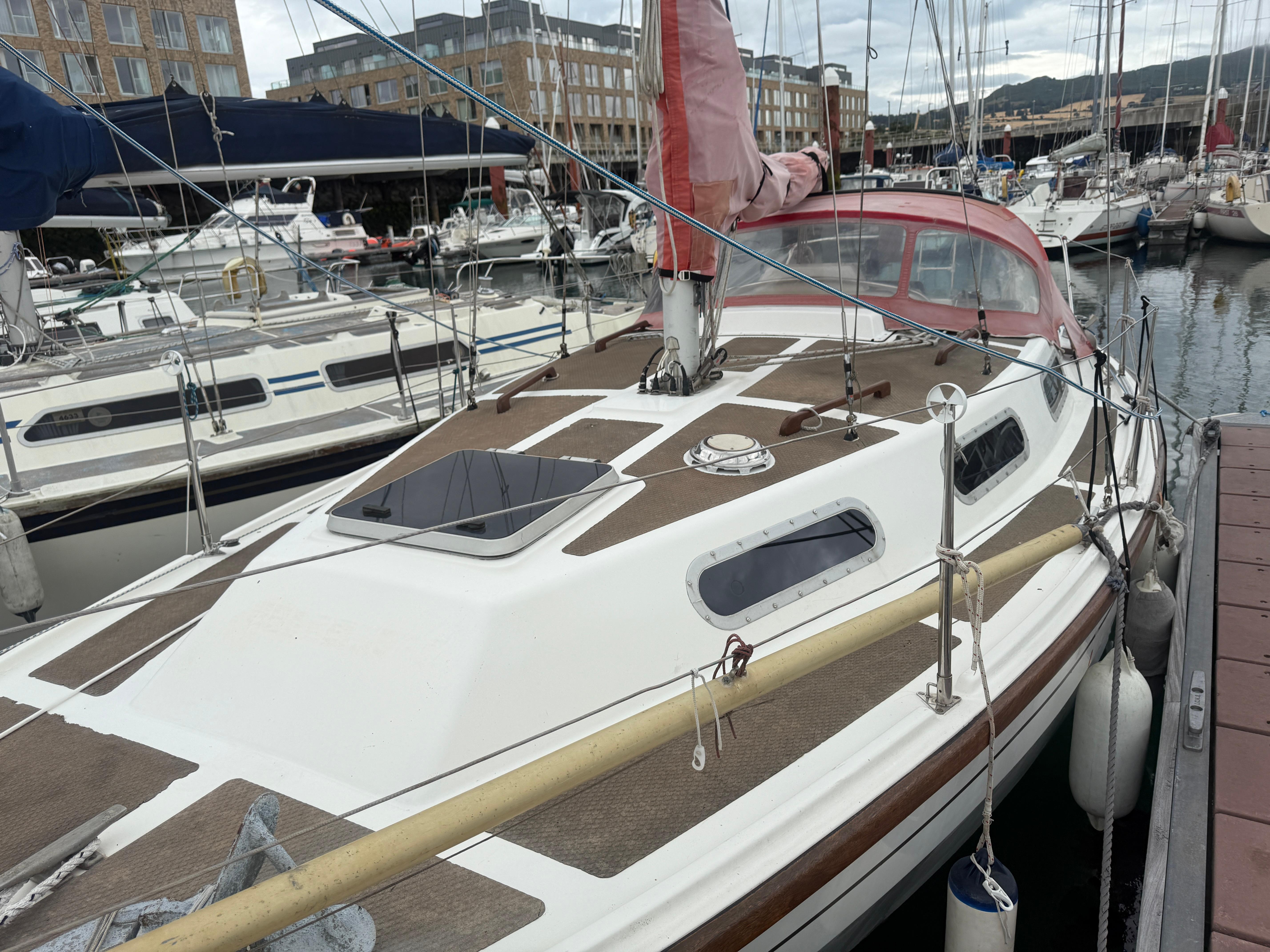 Tweedehands 1982 Colvic Countess 28 Greystones, Ierland 15,950 ...