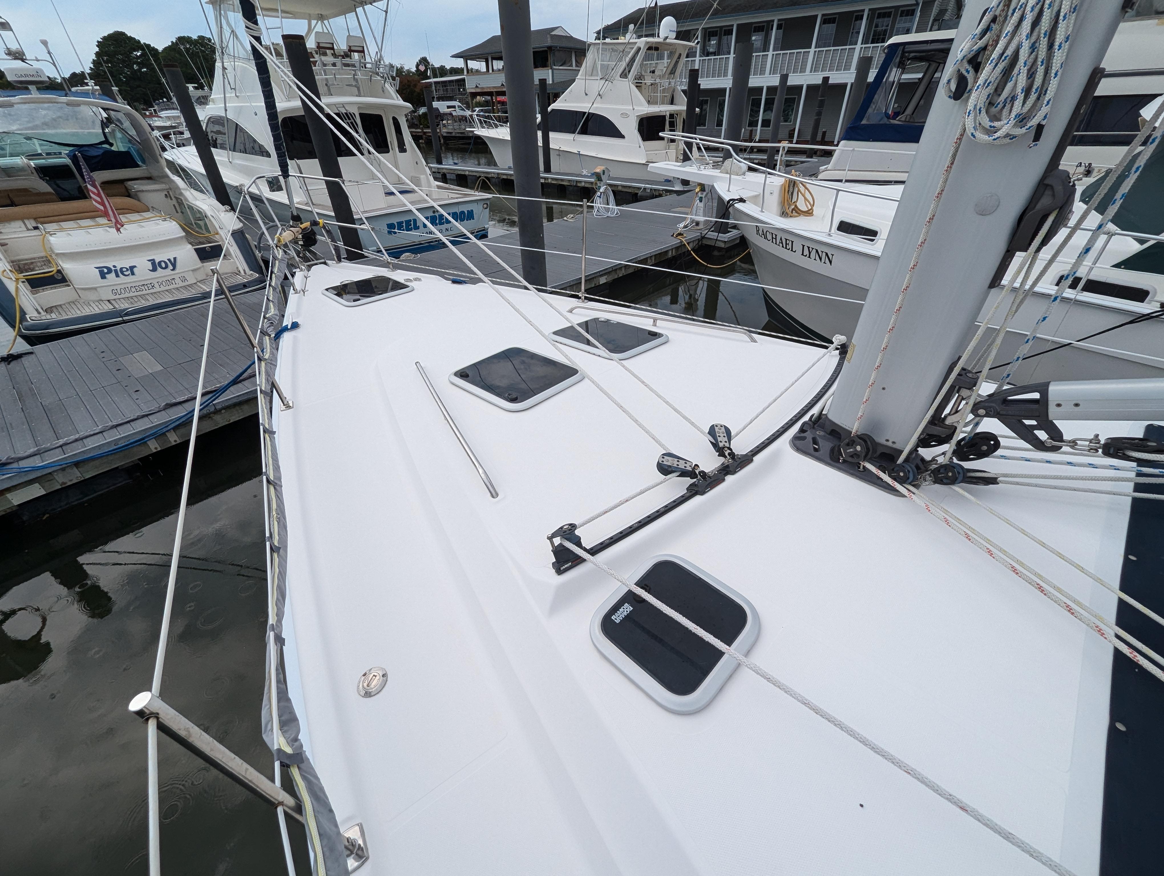 2011 Hunter 50 Aft Cockpit Sloop for sale - YachtWorld