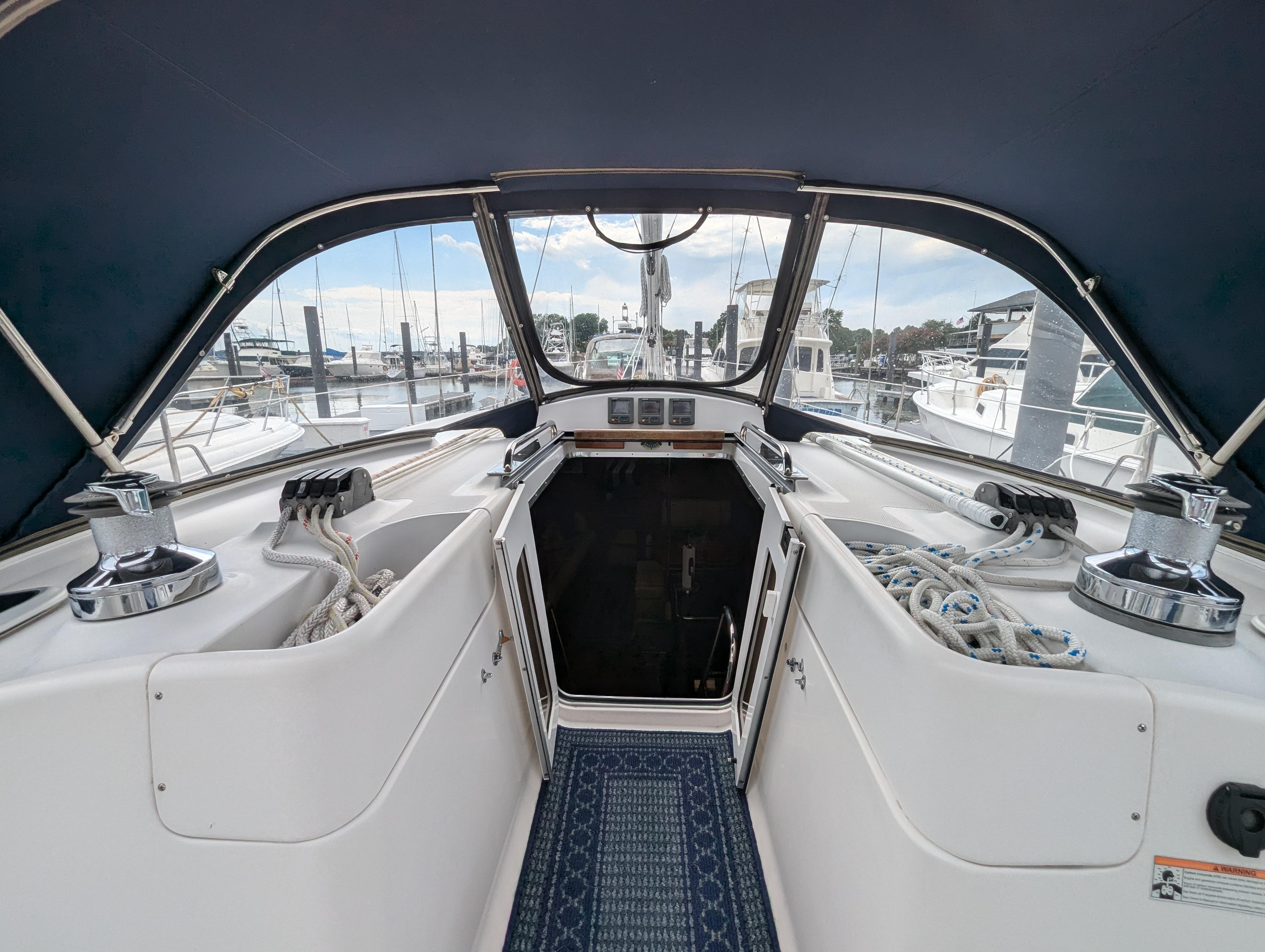 2011 Hunter 50 Aft Cockpit Sloop for sale - YachtWorld