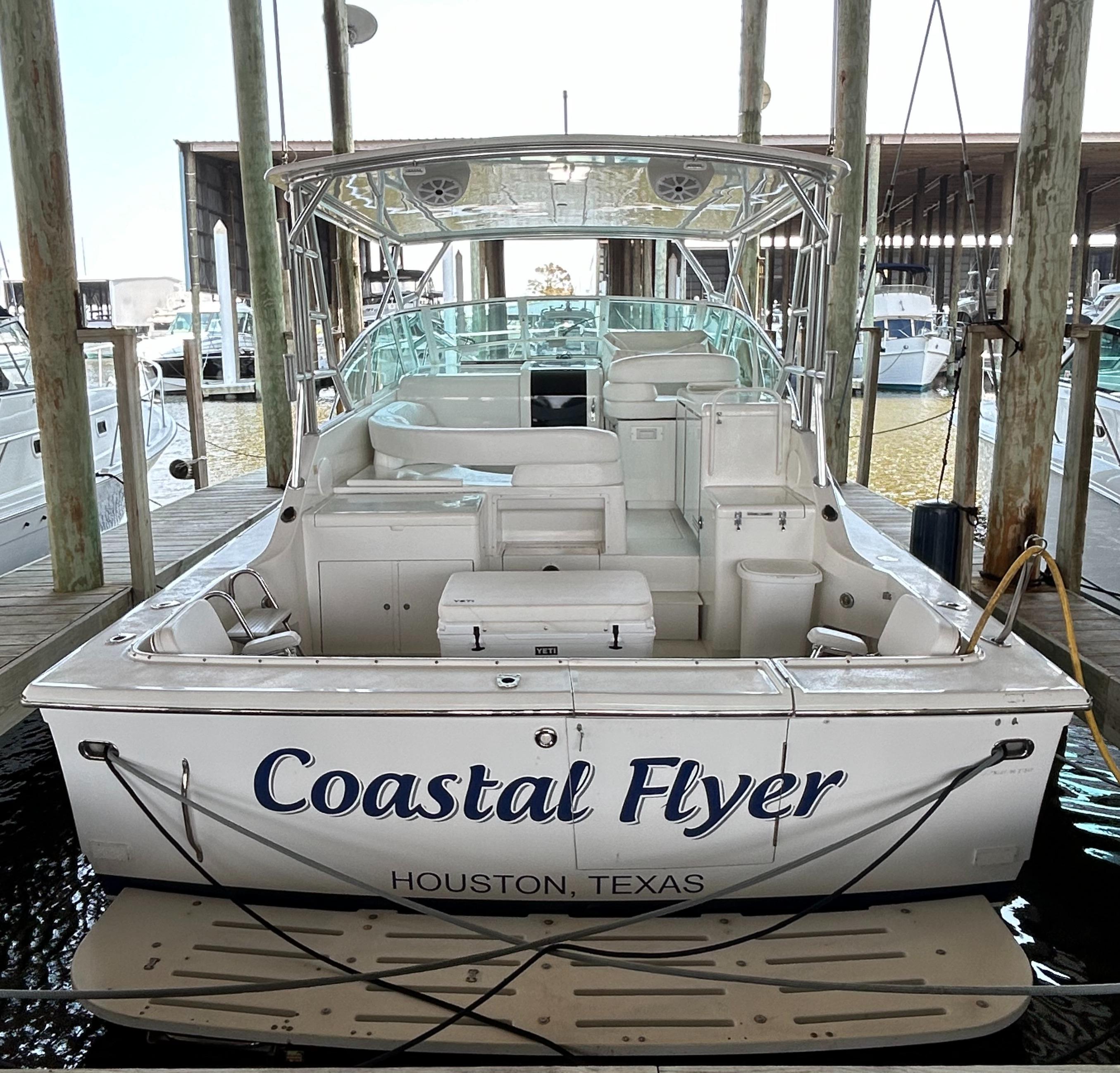 1996 Hatteras 39 Sport Express Motor Yachts for sale - YachtWorld