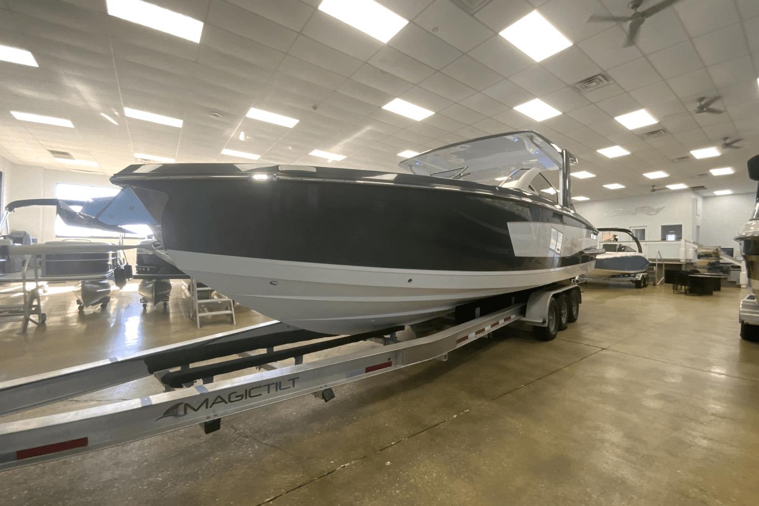 2023 Aviara AV32 Outboard Runabout boten te koop- YachtWorld