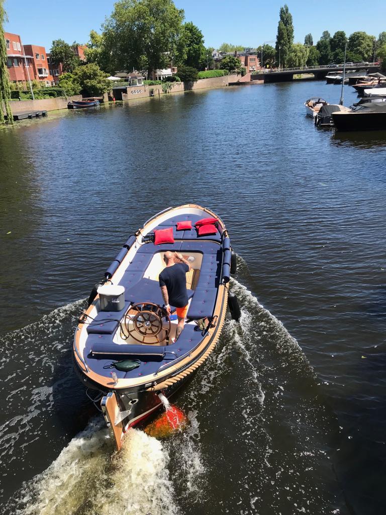 Used 2002 Jan Van Gent 820 | YachtFocus