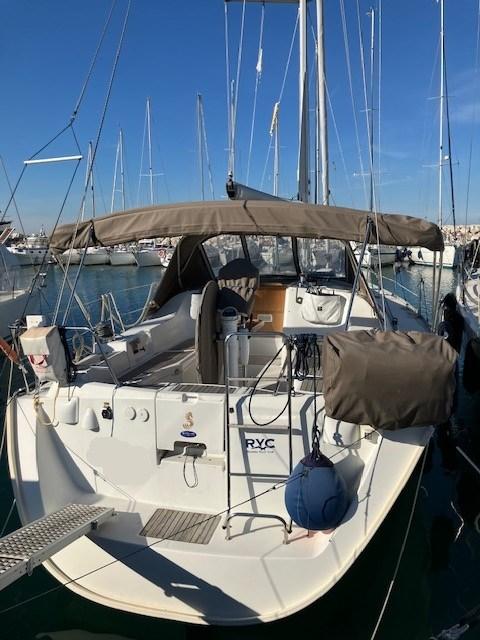 Used 2002 Beneteau Oceanis Clipper 393 | Youboat
