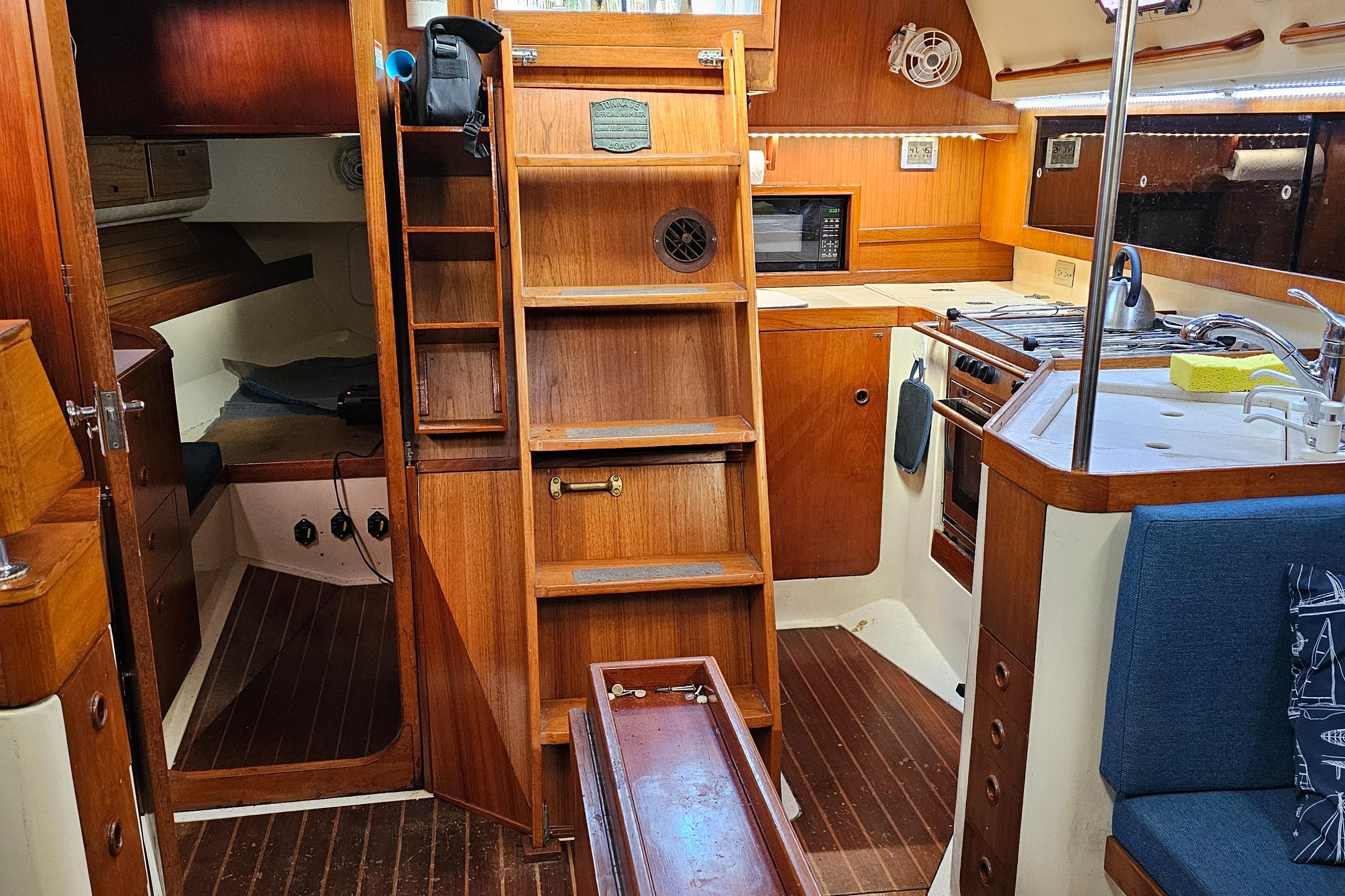 1987 CS 40 Racer/Cruiser for sale - YachtWorld