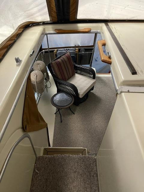 1984 Uniflite Double Cabin Aft Cabin for sale - YachtWorld