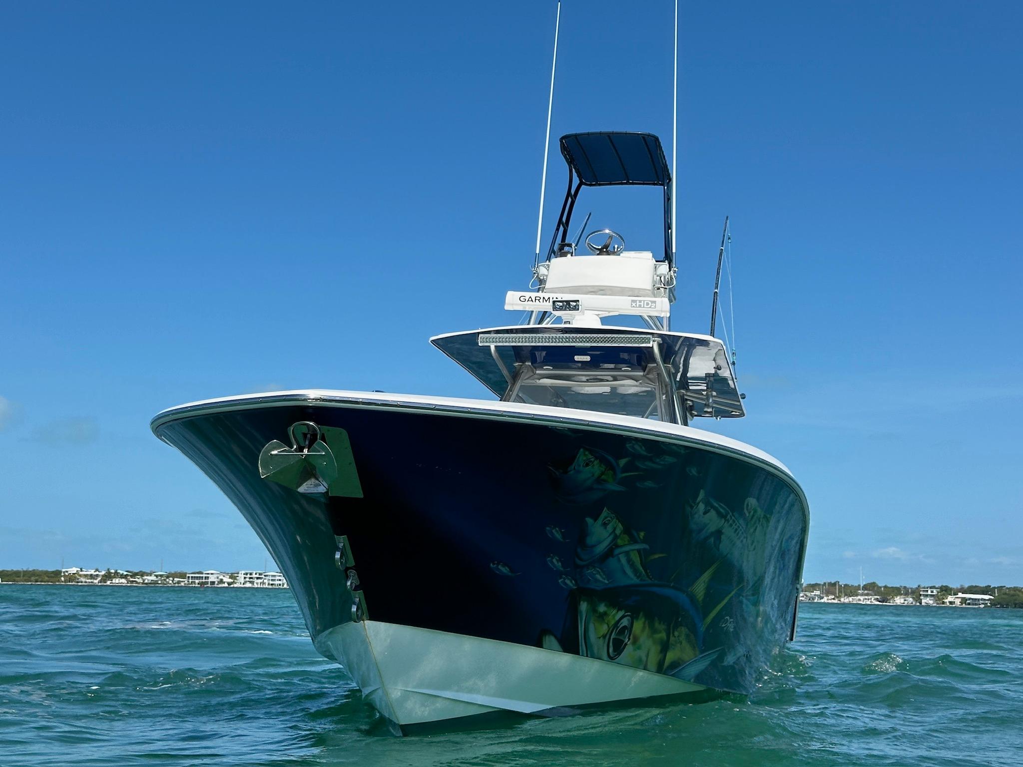 2013 Invincible 42 CC Center Console for sale - YachtWorld
