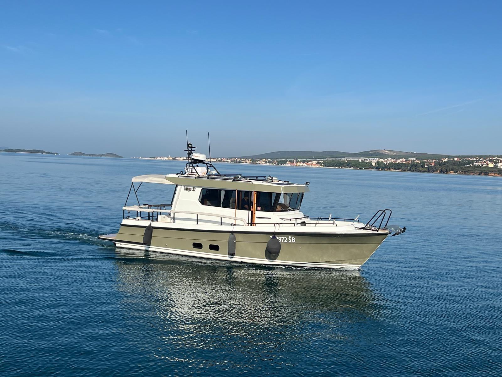 Targa 32 Coupé Gebraucht - iNautia