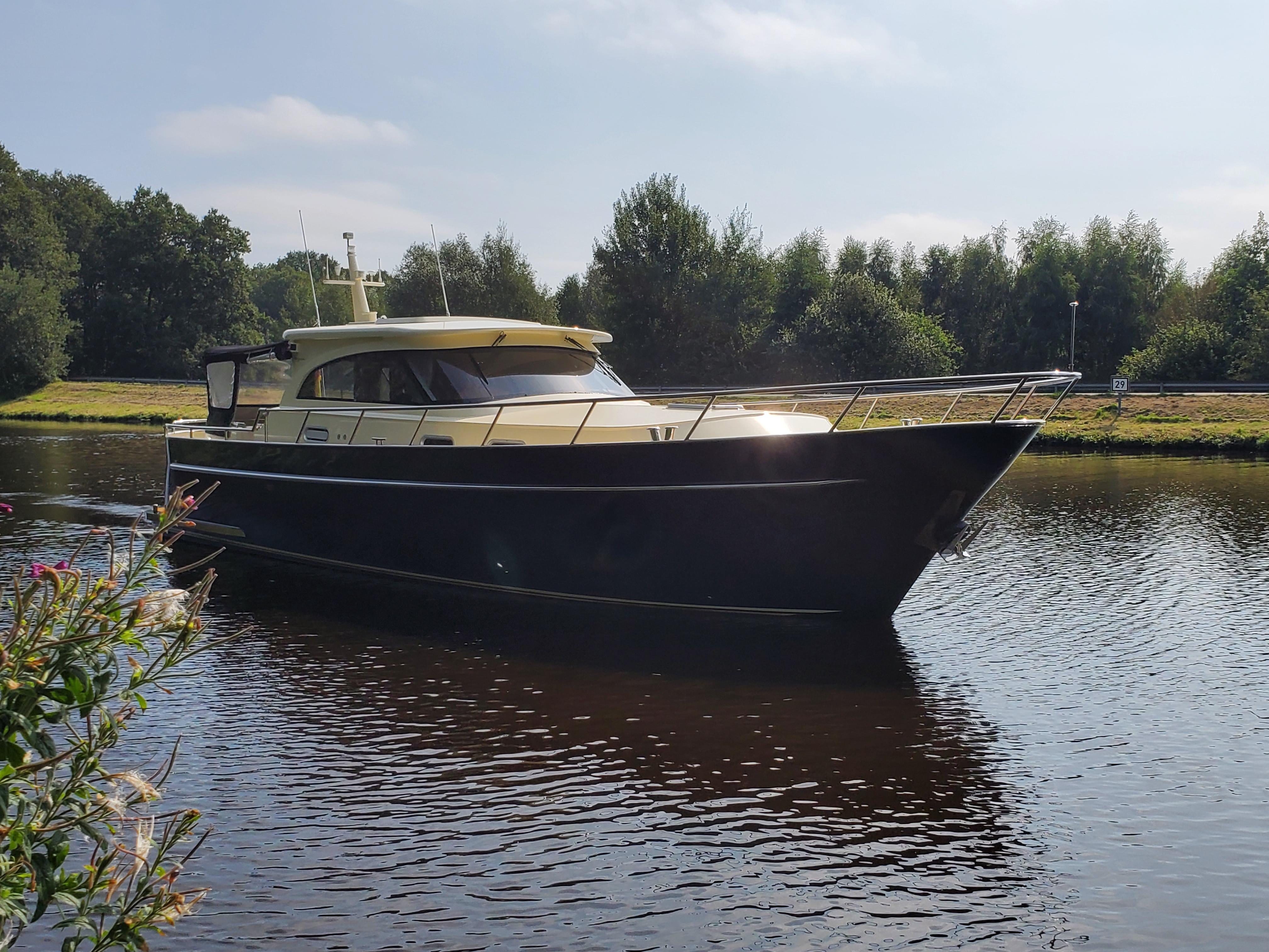 2011 Tryvia 1300 GT Hardtopp Motoryachten Kaufen - YachtWorld