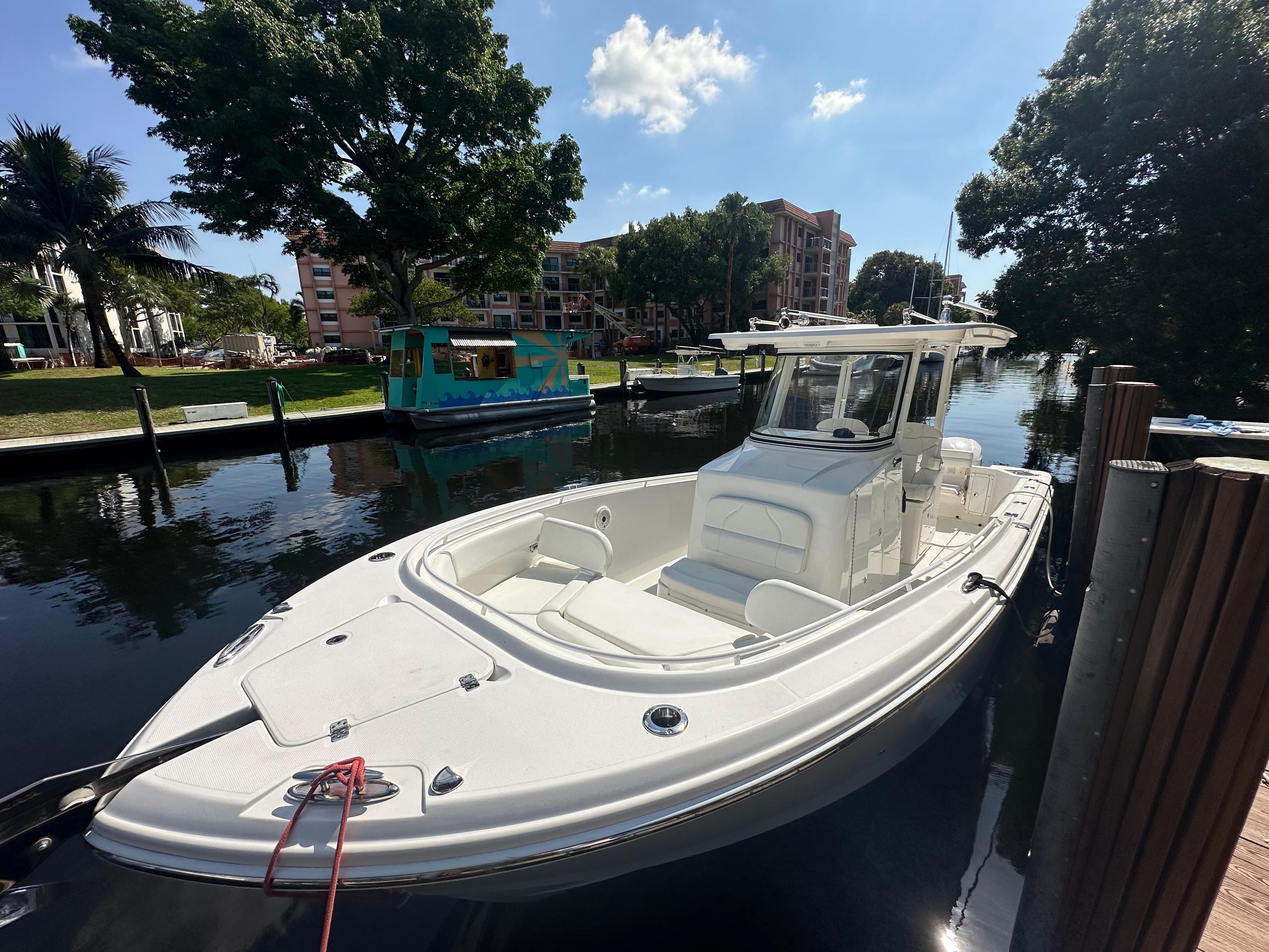 2020 Edgewater 280CC Saltwater Fishing for sale - YachtWorld