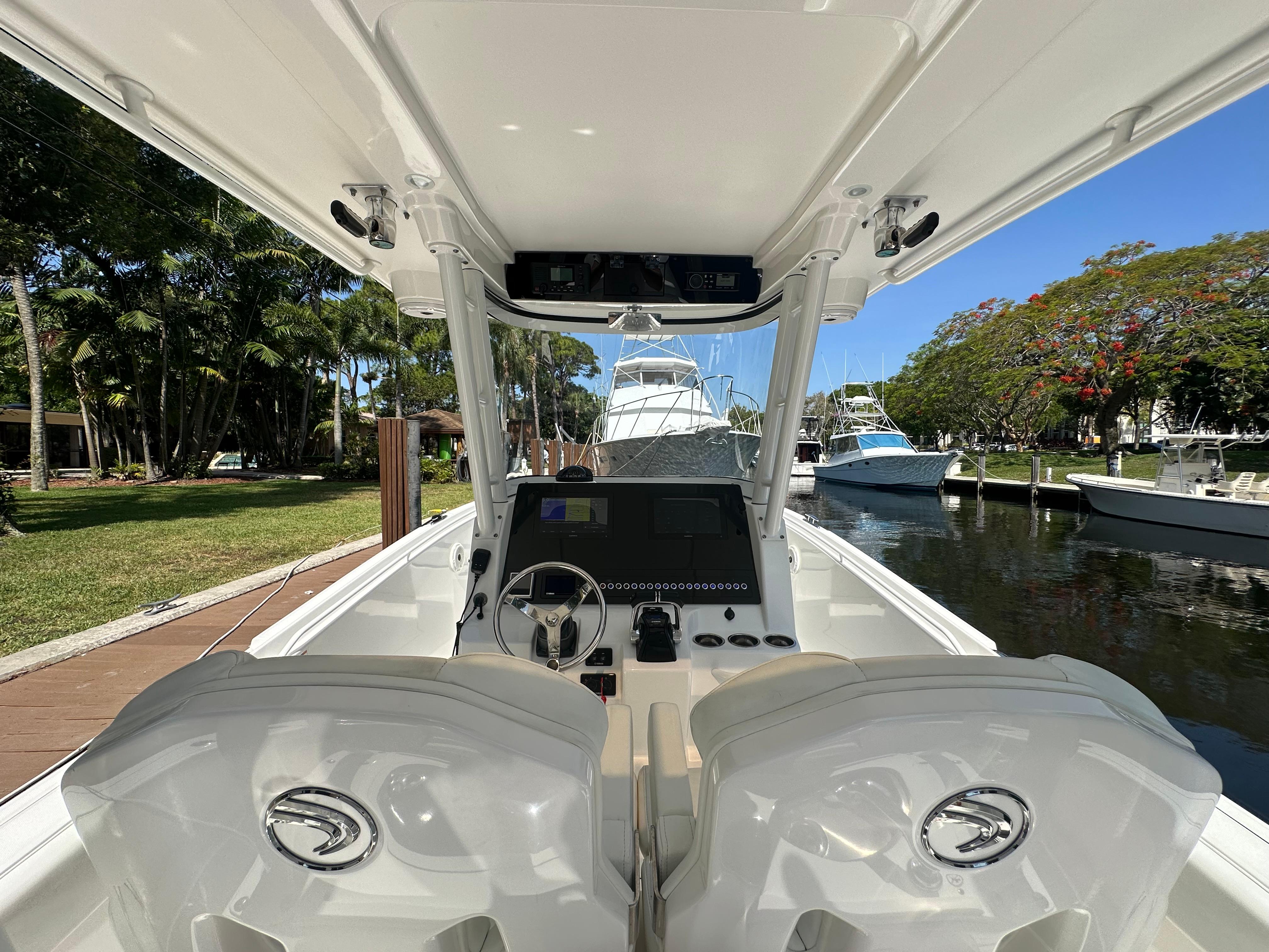 2020 Edgewater 280CC Saltwater Fishing for sale - YachtWorld