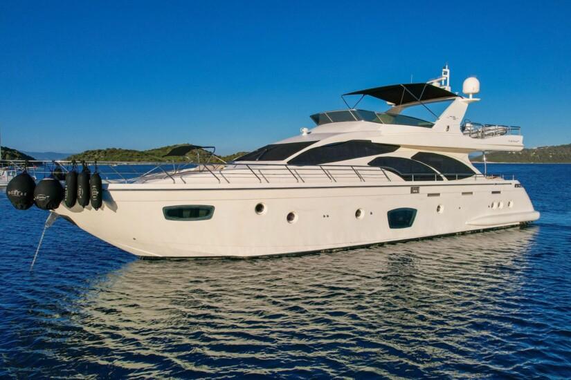 2009 Azimut 75 Mega Yacht for sale - YachtWorld