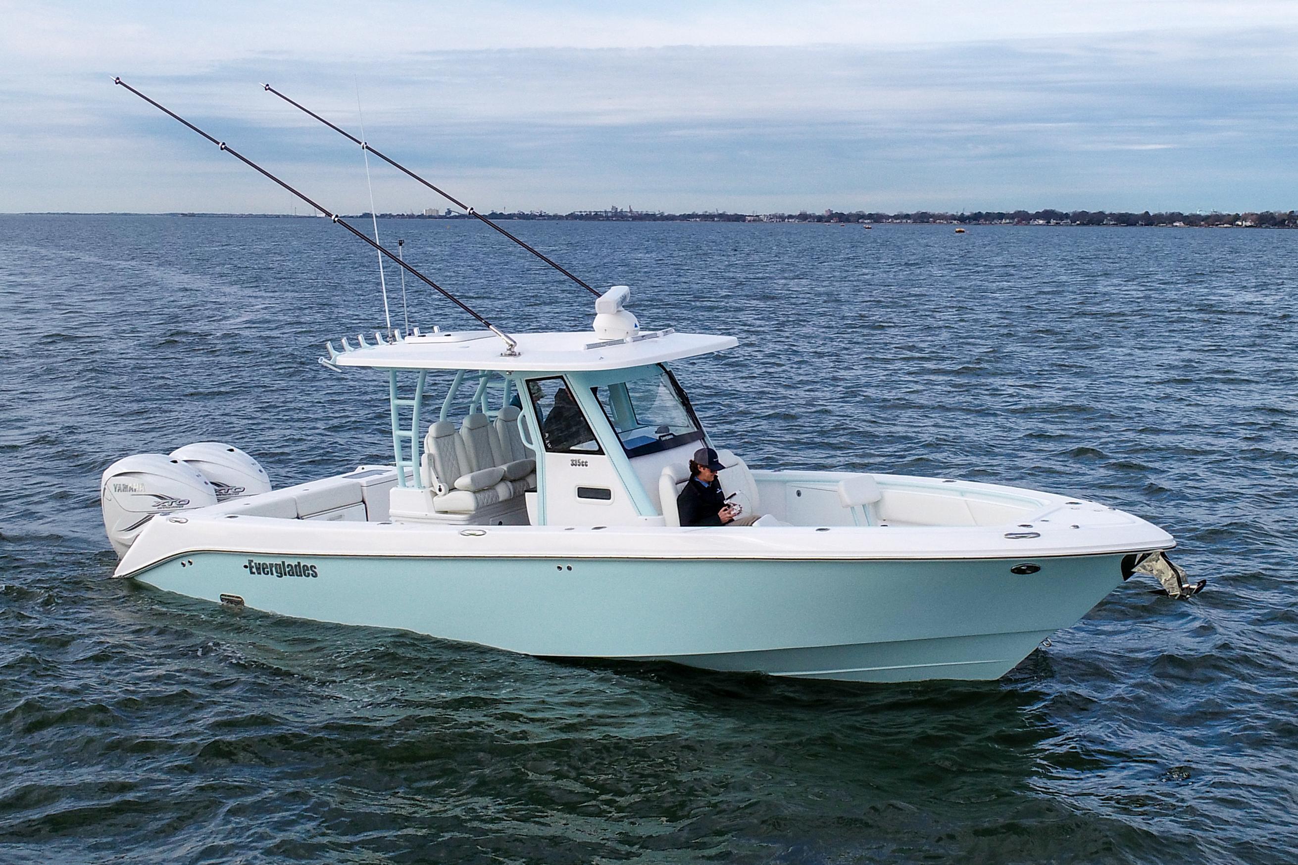 Used 2023 Everglades 335 Center Console - North Carolina | TopBoats
