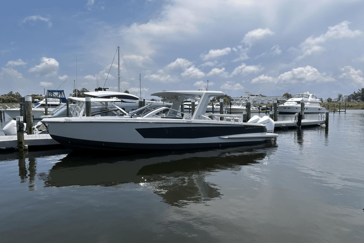 2023 Aviara AV32 Outboard Runabouts till salu- YachtWorld