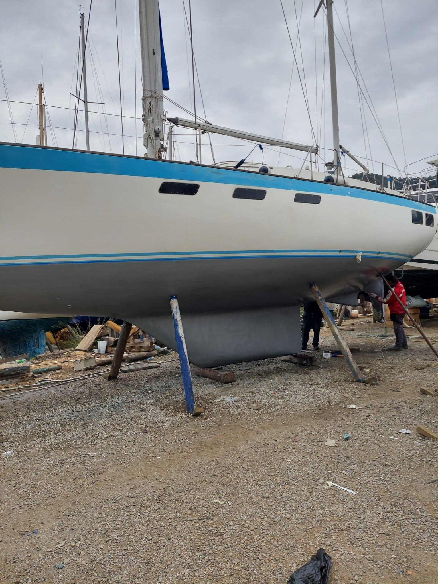 1980 Oyster 39 Ketch for sale - YachtWorld