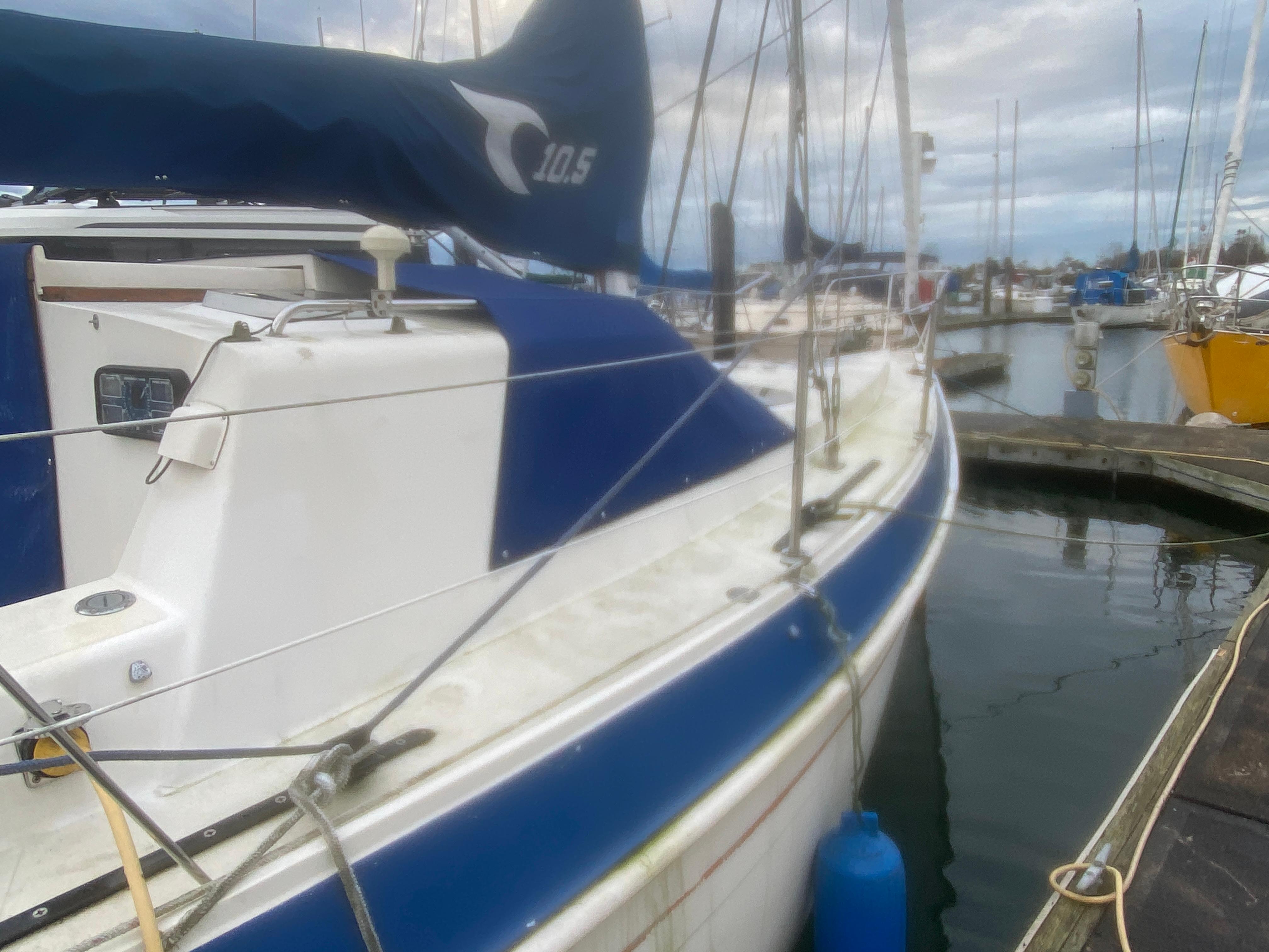 1986 Tanzer Pilothouse Center Cockpit fixed keel Styrehus til salgs ...