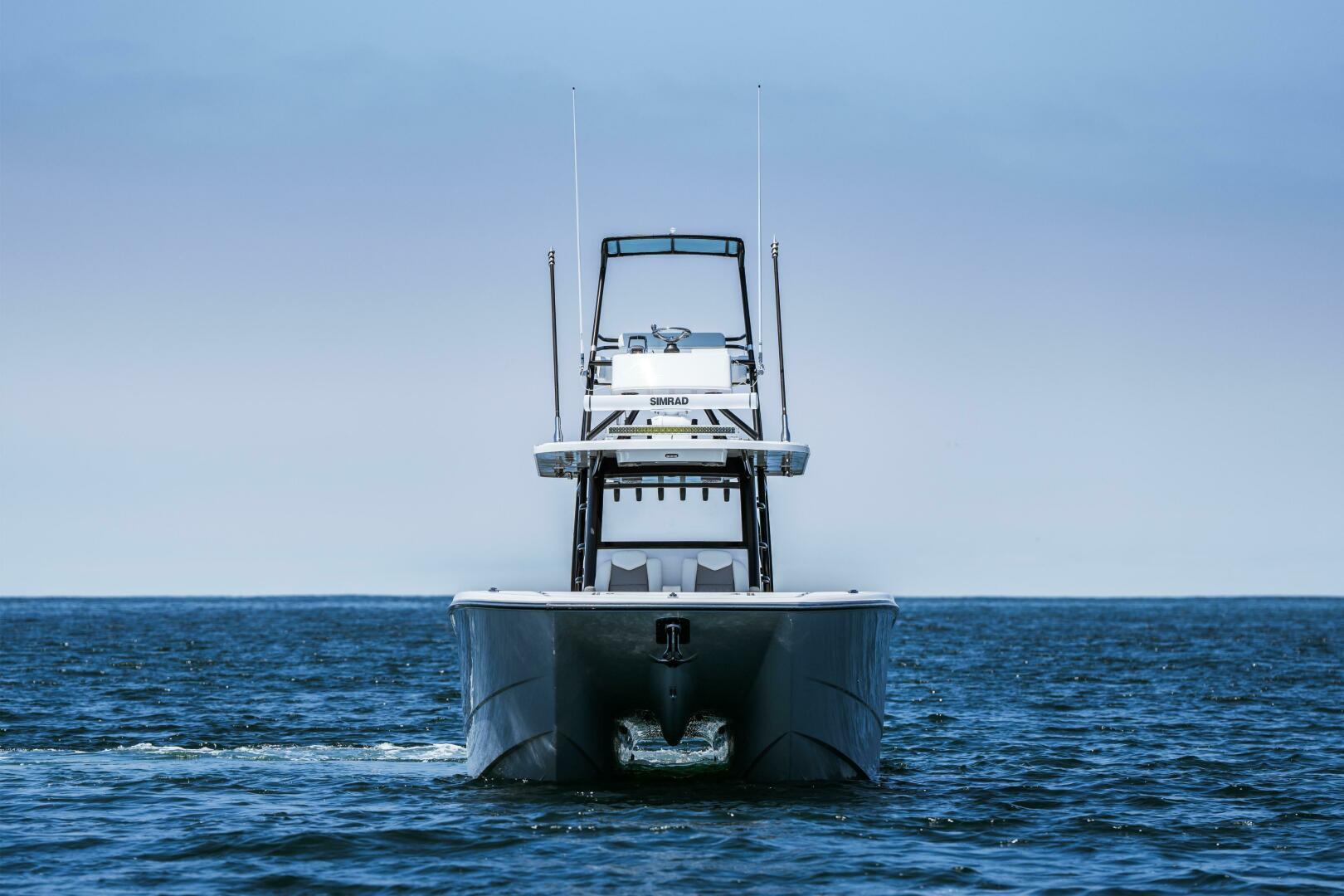 2025 Invincible 37 Catamaran Center Console for sale - YachtWorld