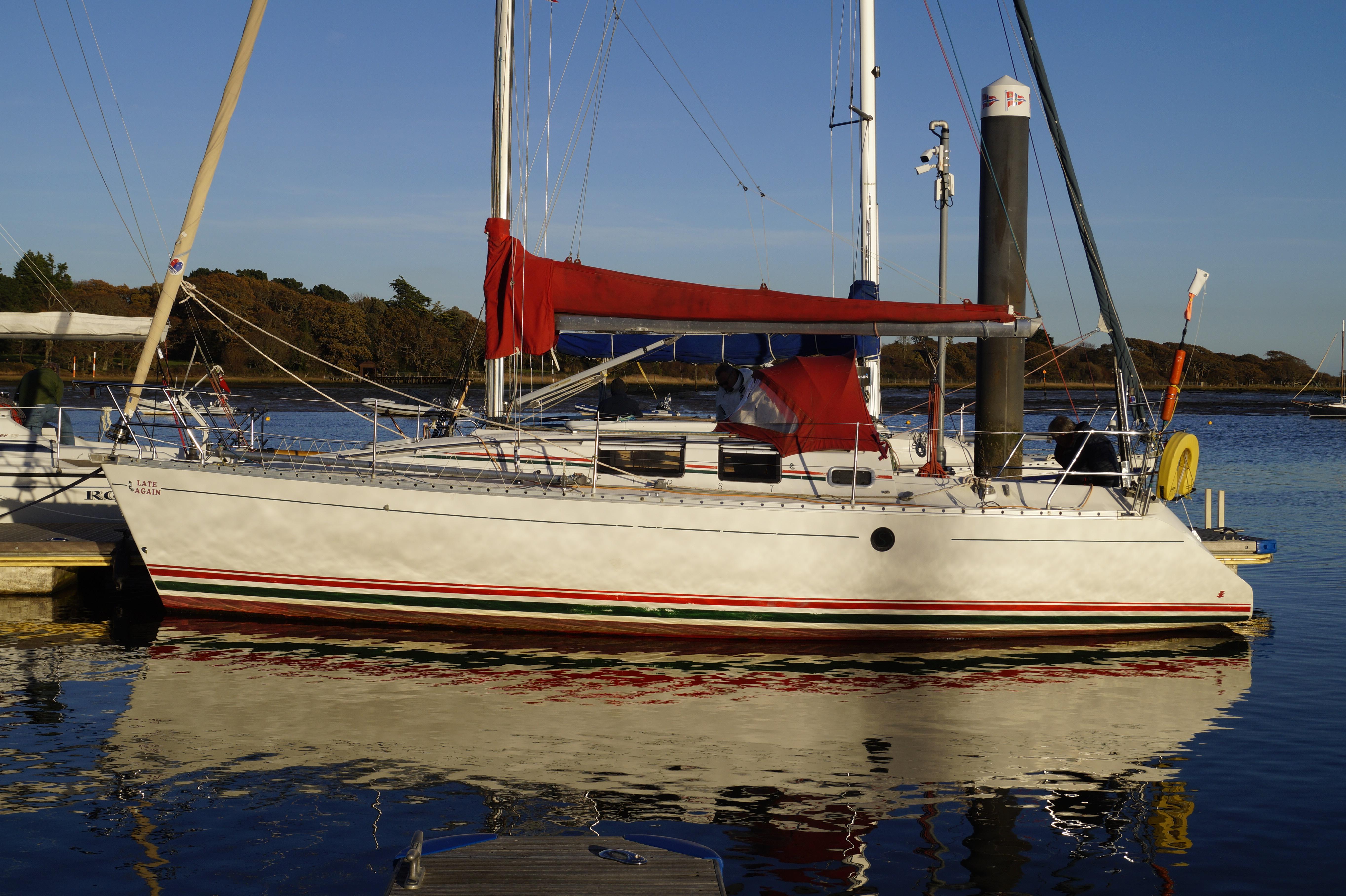 Beneteau 32s 5 | 1985 | 10m - Hampshire | Boatshop24