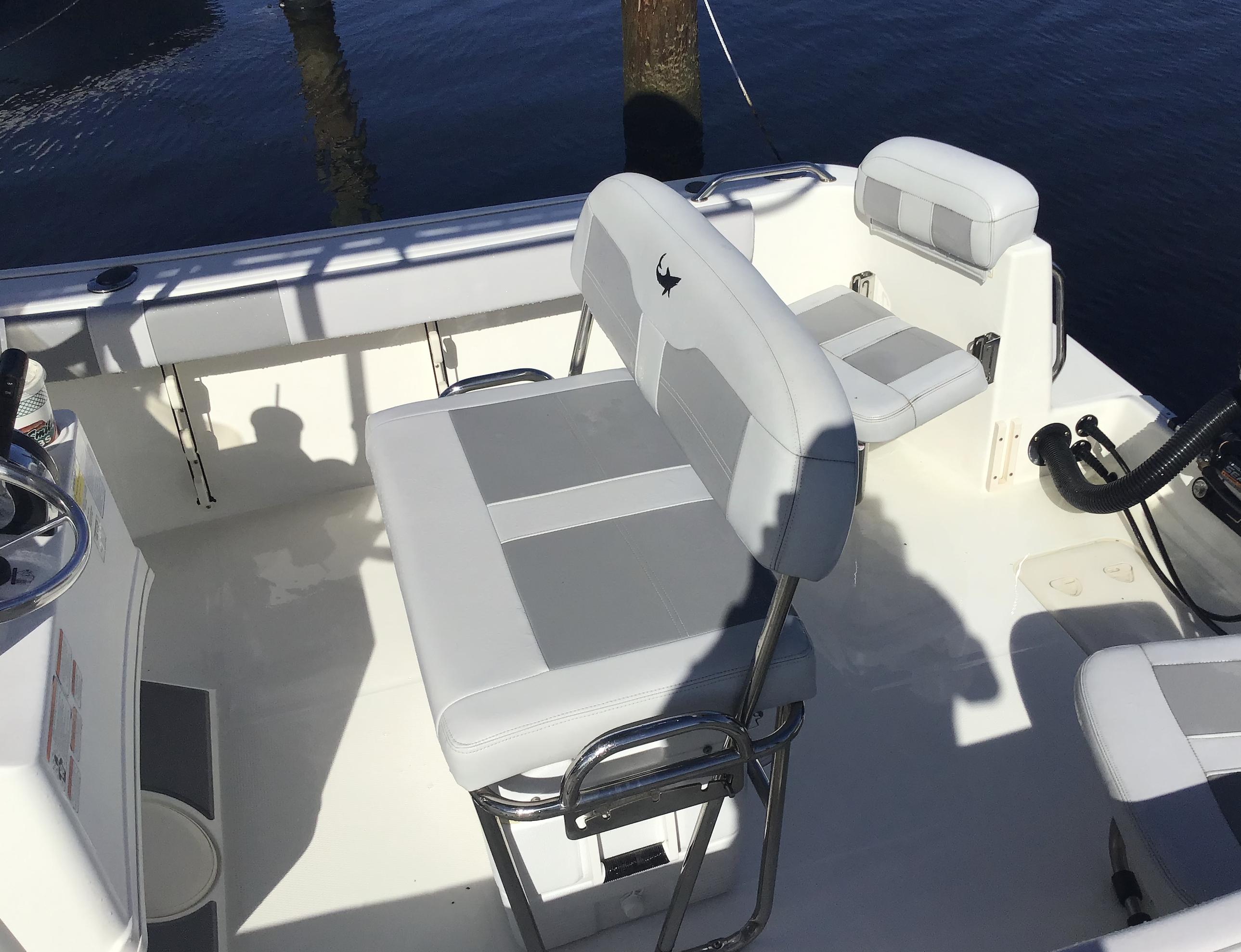 2018 Mako 204 CC Centre Console for sale - YachtWorld
