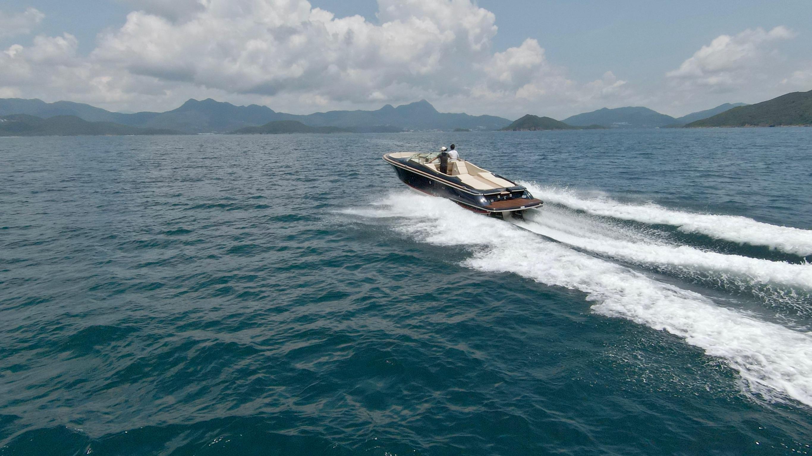 2016 Chris-Craft Launch 32 Bowrider for sale - YachtWorld