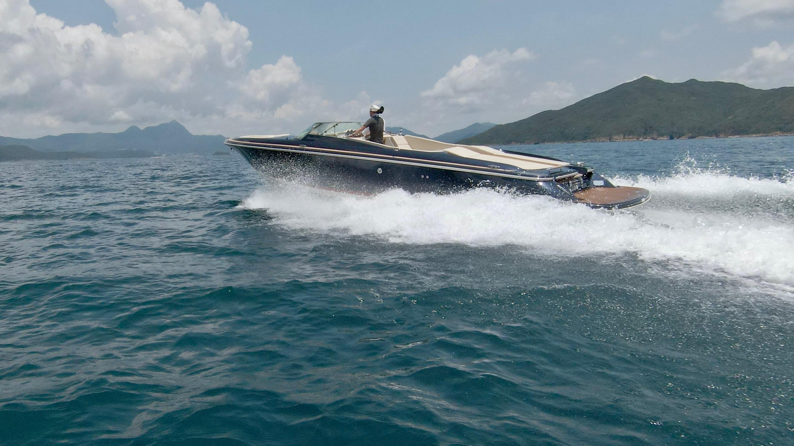 2016 Chris-Craft Launch 32 Bowrider for sale - YachtWorld