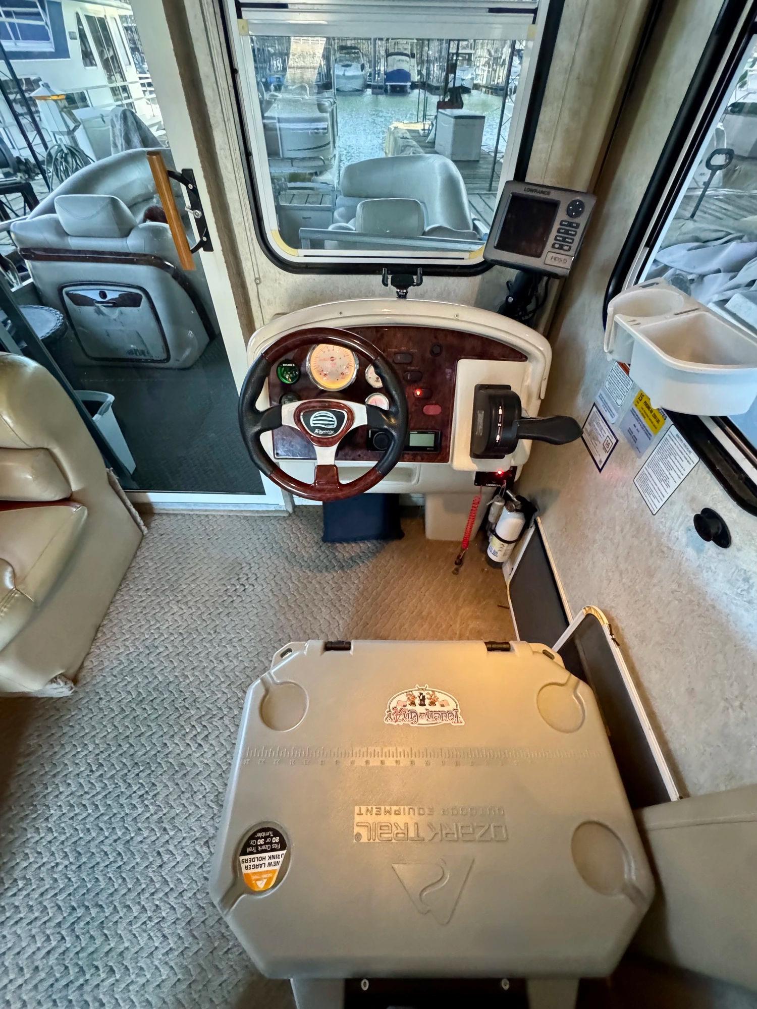 2009 Tracker Party Cruiser 32 Pontoon for sale - YachtWorld