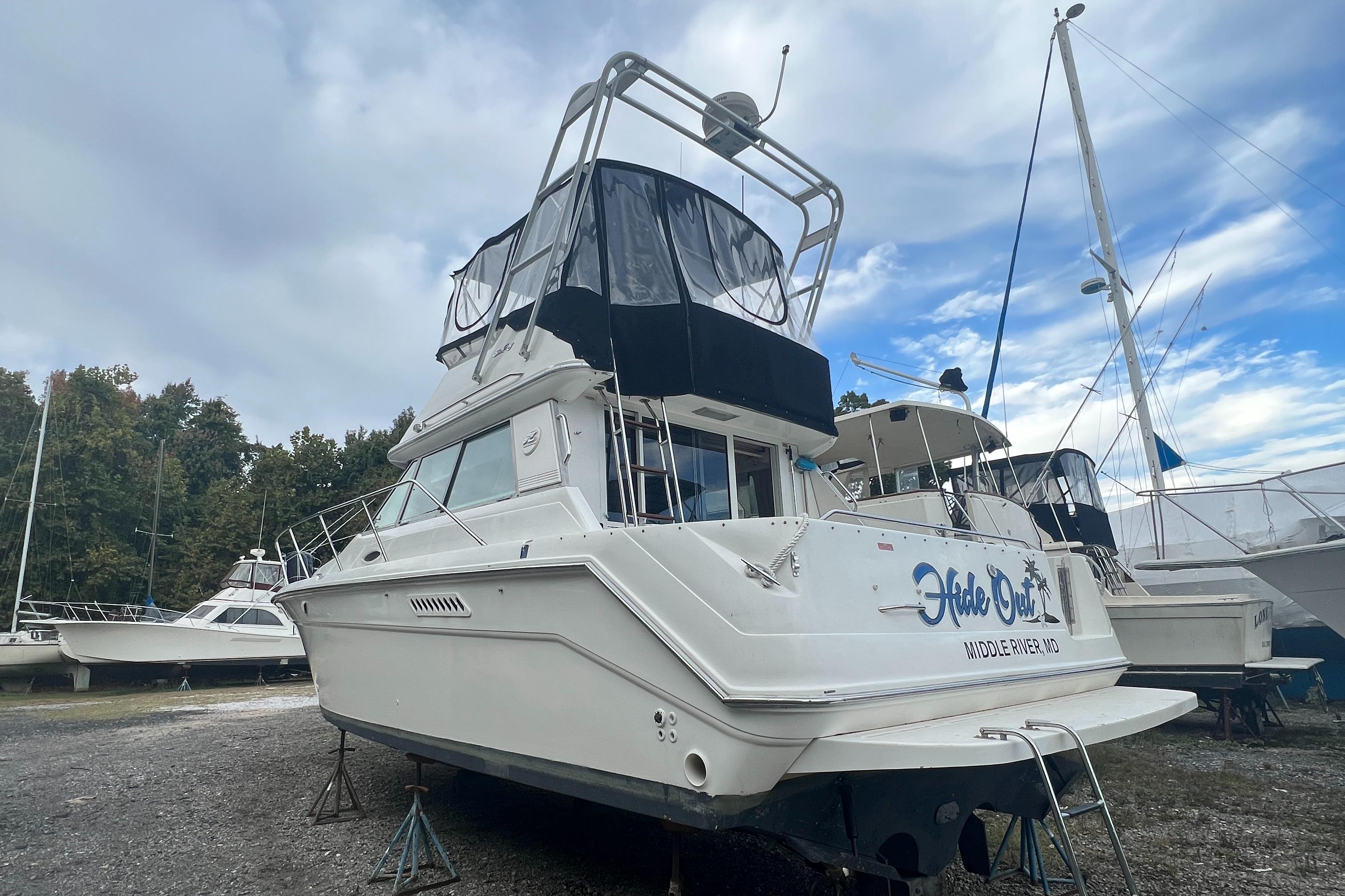 1996 Sea Ray 370 Sedan Bridge Other for sale - YachtWorld