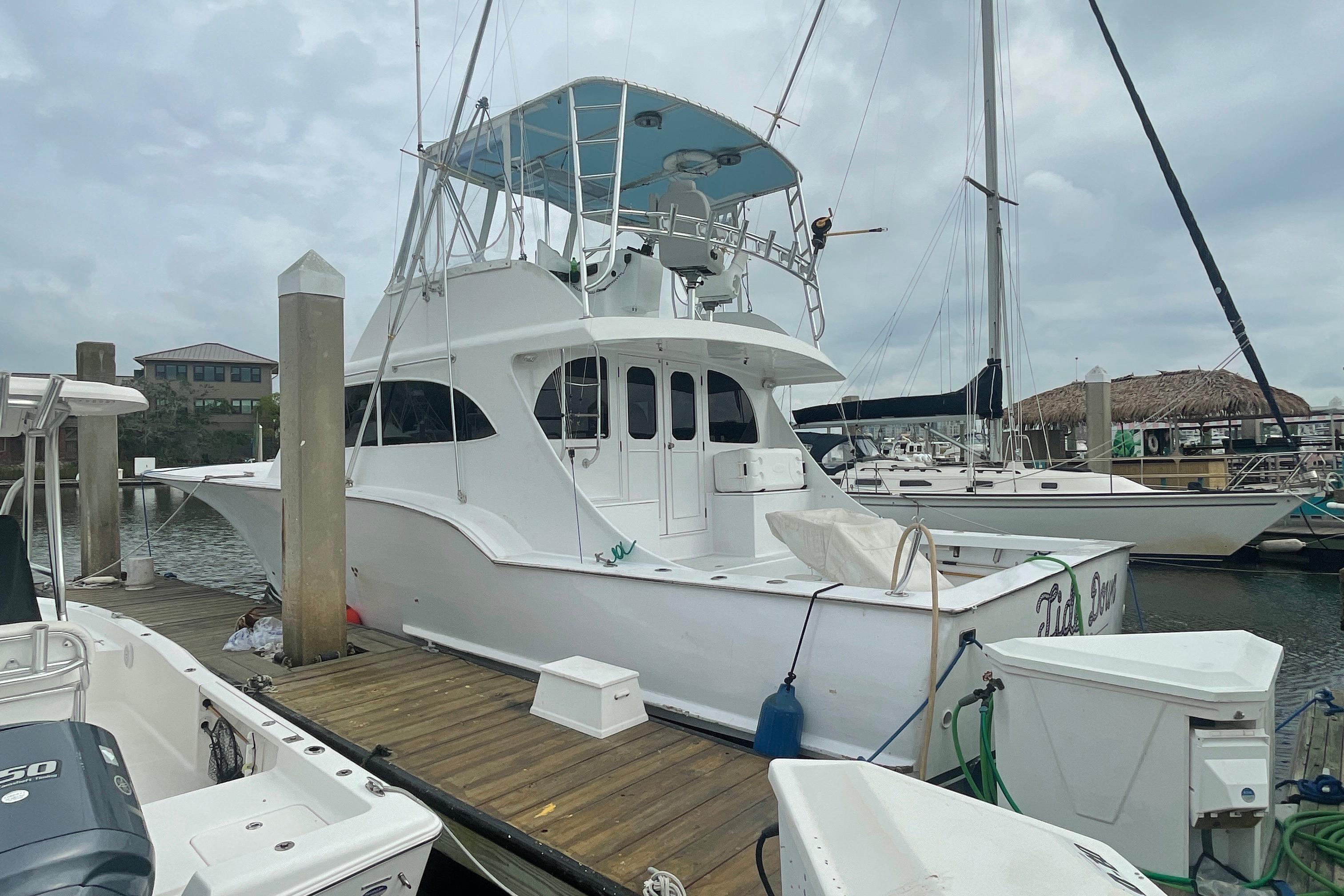 2004 Custom Carolina 47 Alex Willis Convertible for sale - YachtWorld