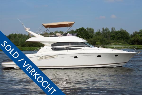 Bateaux Prestige 42 Fly 3 Cabins Diesel à vendre | YachtWorld