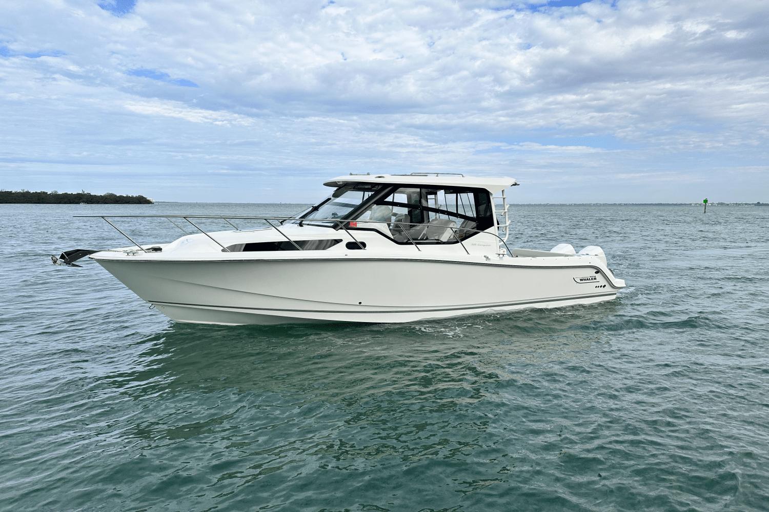 2023 Boston Whaler 325 Conquest Sport Fishing for sale - YachtWorld