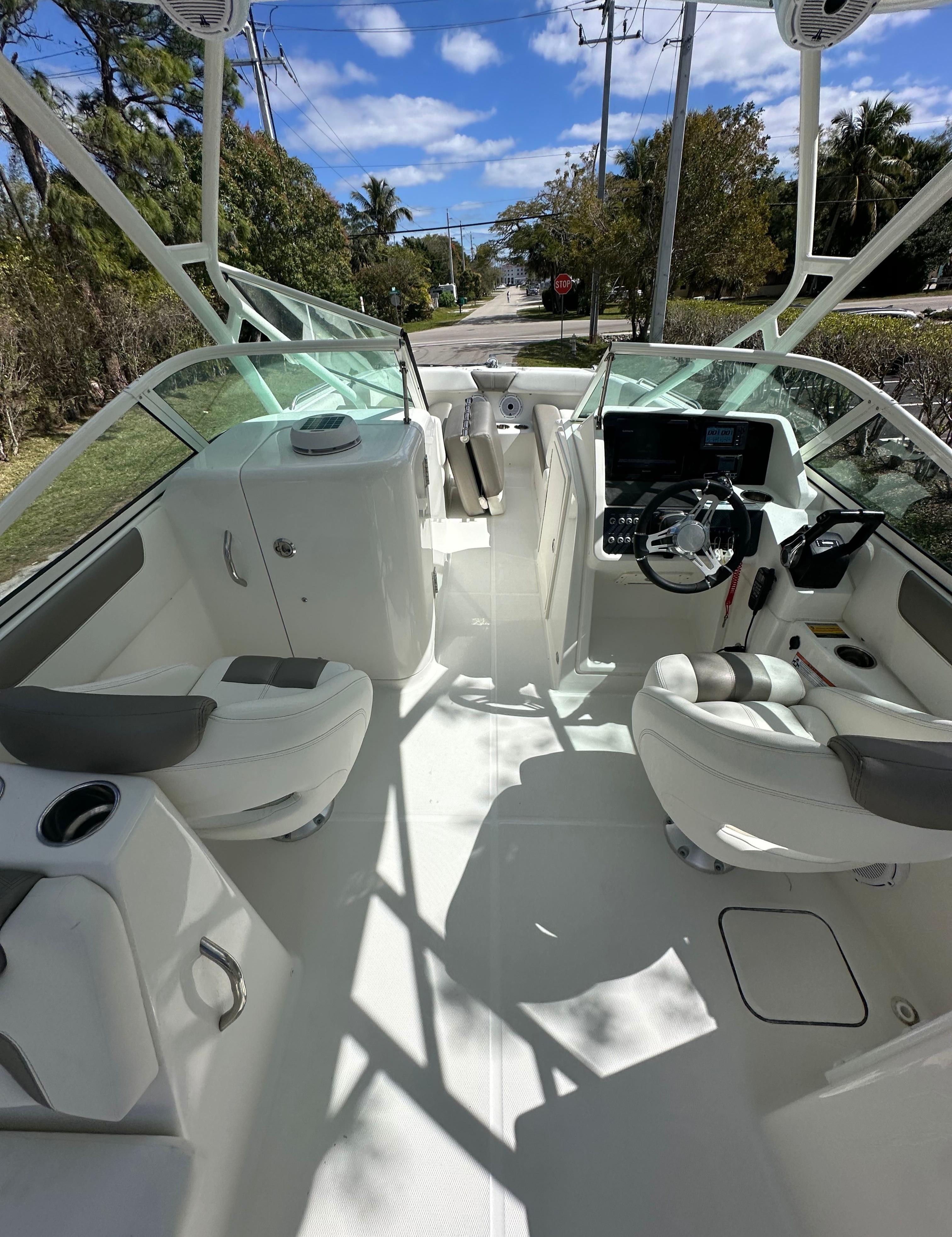2023 World Cat 230 SD Dual Console for sale - YachtWorld
