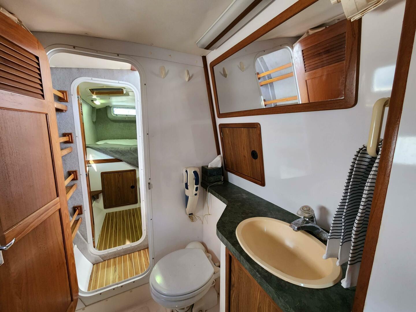 2000 Manta 42 Catamaran for sale - YachtWorld