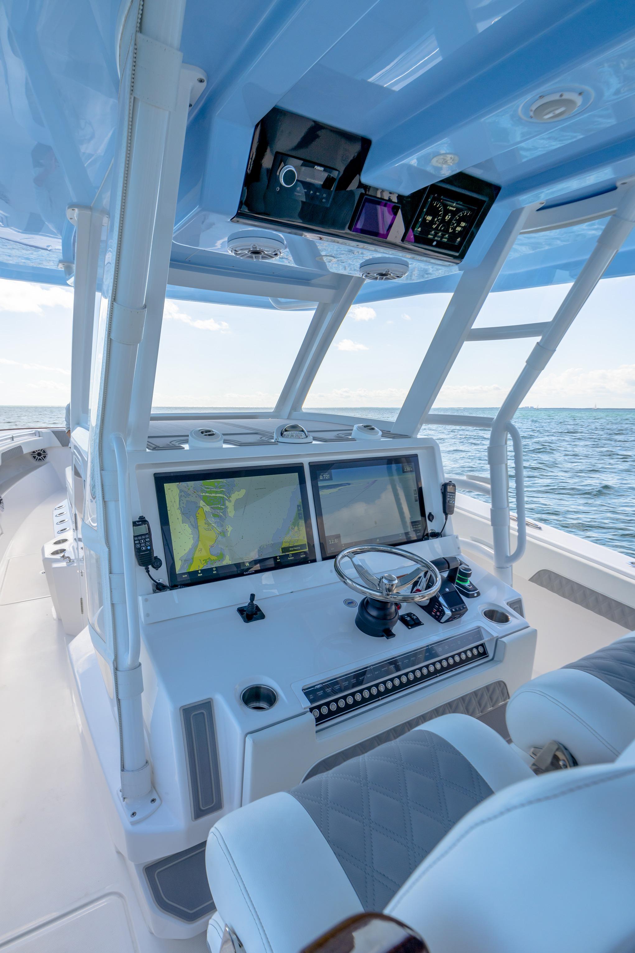 2025 Invincible 43 Open Fisherman Center Console for sale - YachtWorld