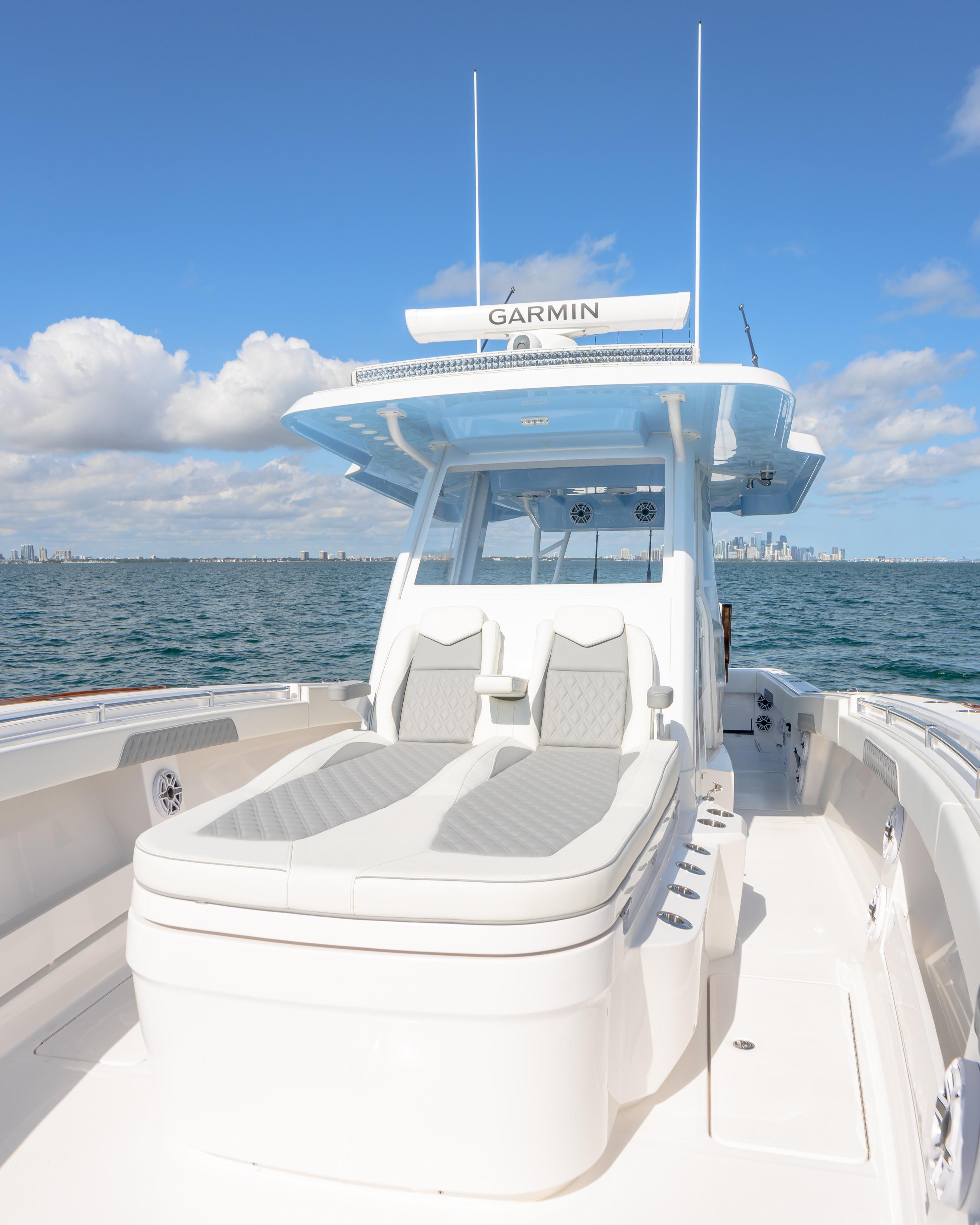 2025 Invincible 43 Open Fisherman Center Console for sale - YachtWorld