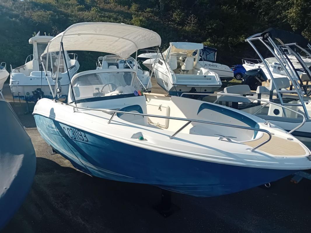 Used 2004 Quicksilver 600 Commander - 40 - Landes | YachtFocus