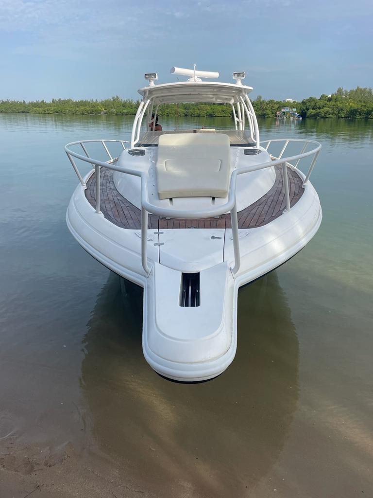 2006 Intrepid 377 Walkaround Walkaround for sale - YachtWorld