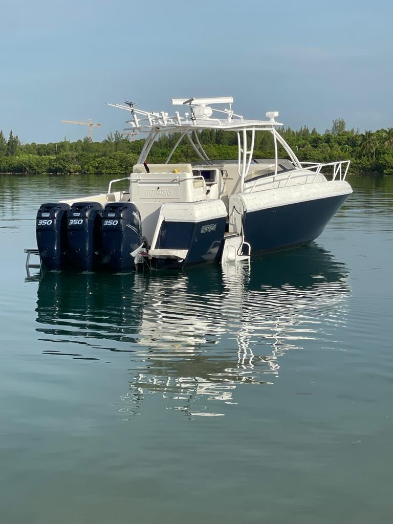 2006 Intrepid 377 Walkaround Walkaround for sale - YachtWorld