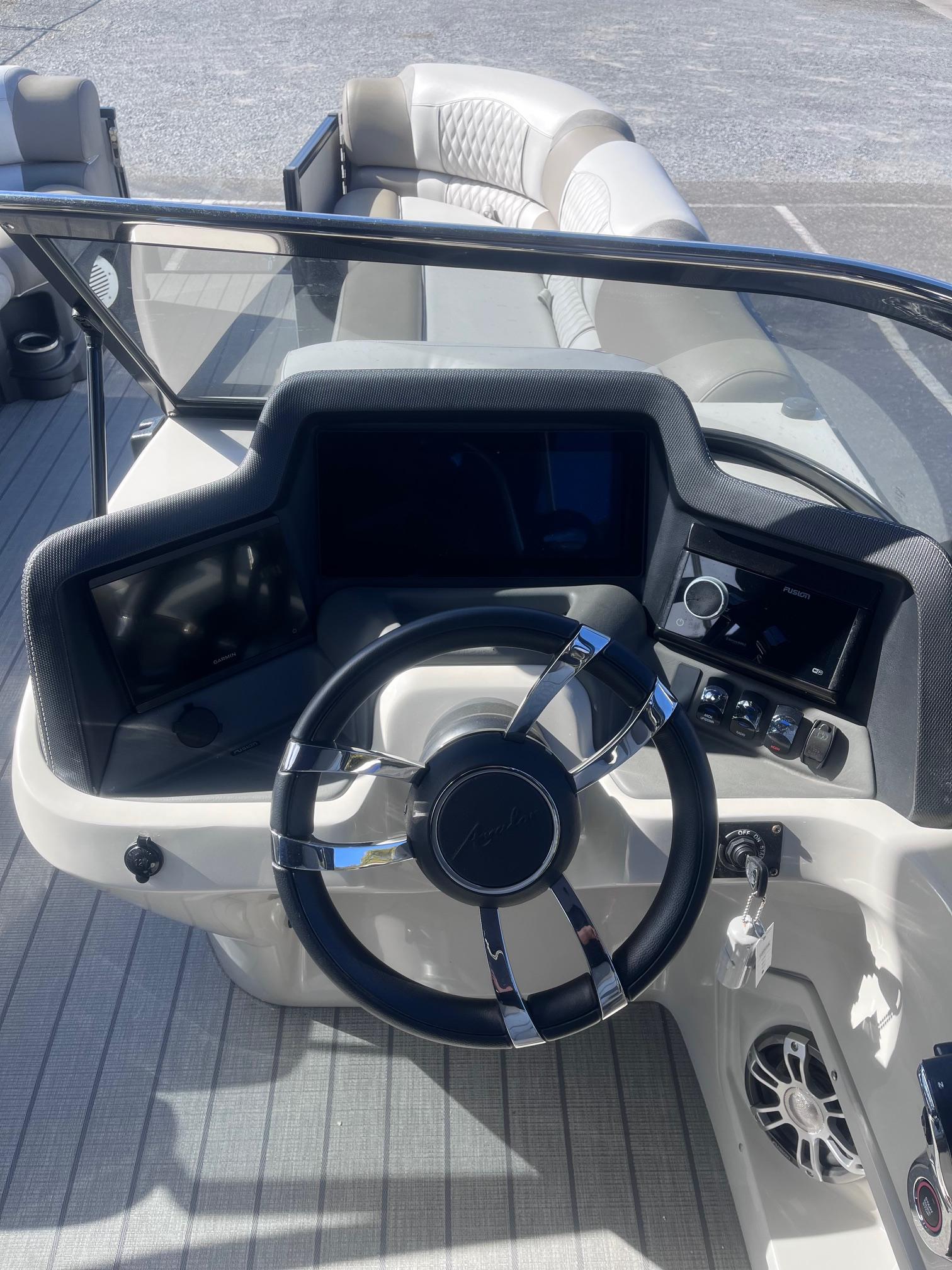 2023 Avalon Excalibur Elite Windshield - 27' Pontoon for sale - YachtWorld